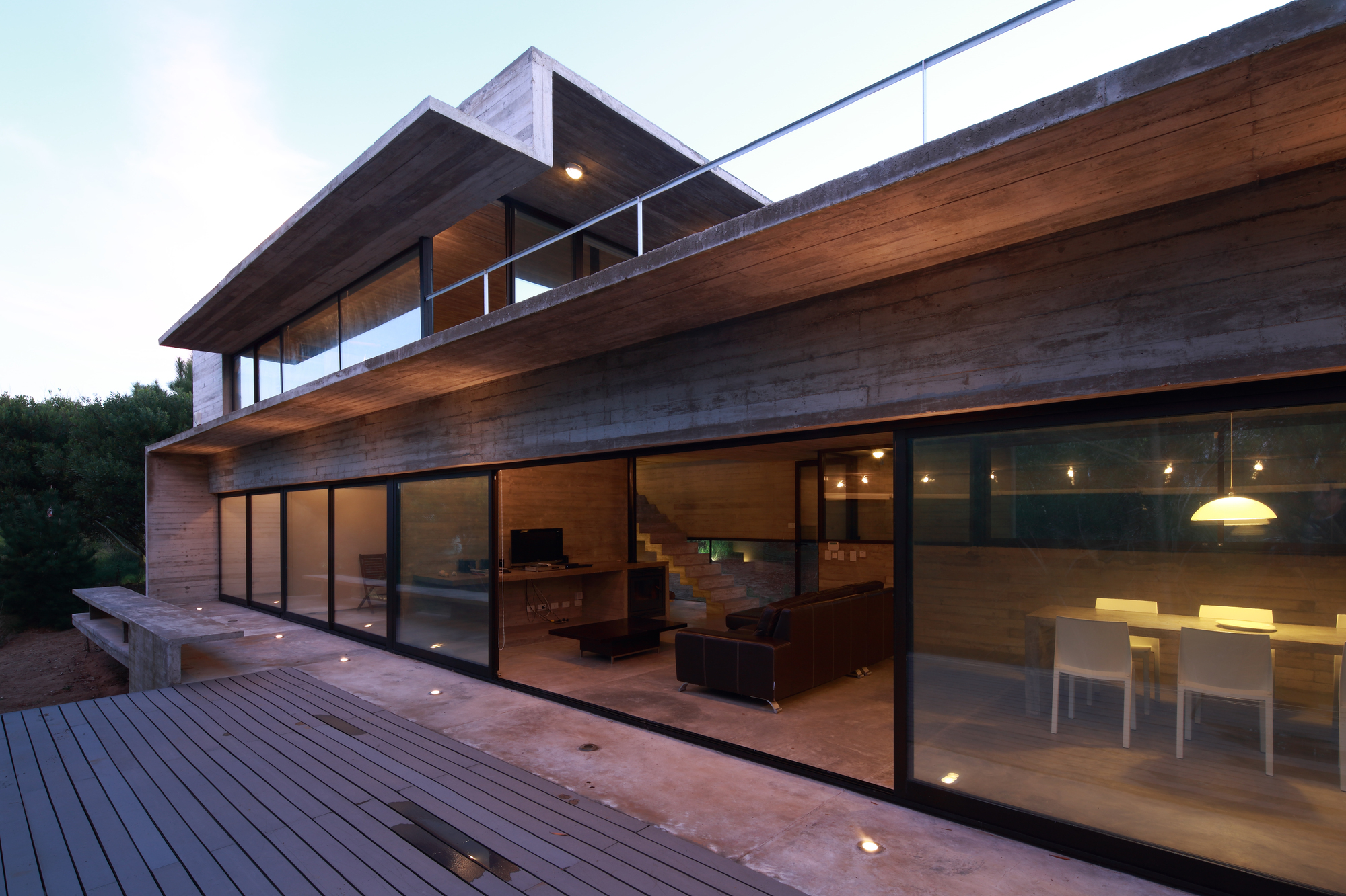 Gallery of Roland House / BAK Arquitectos - 29