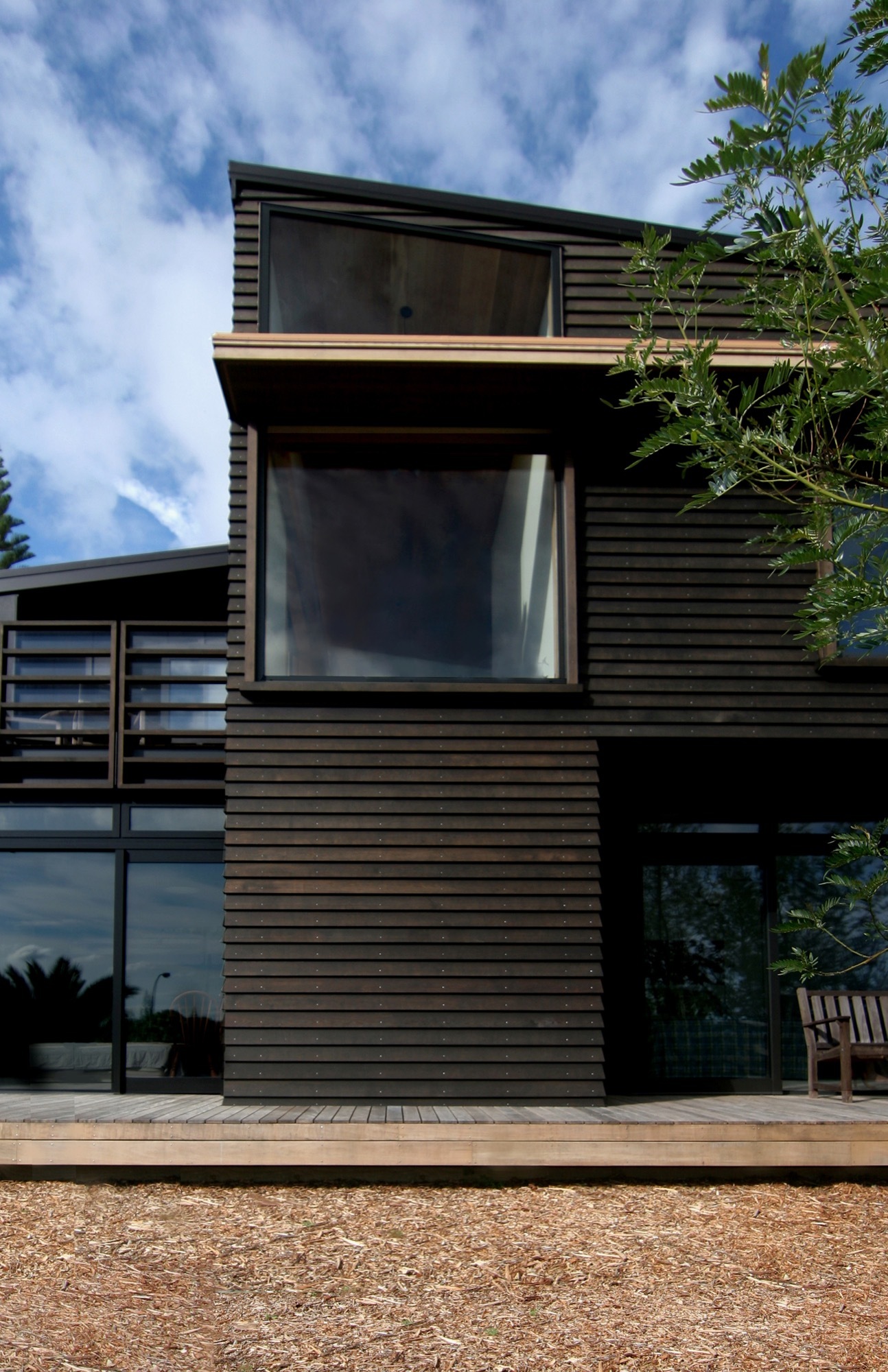 Gallery of Nelson House / a.k.a Architecture - 7