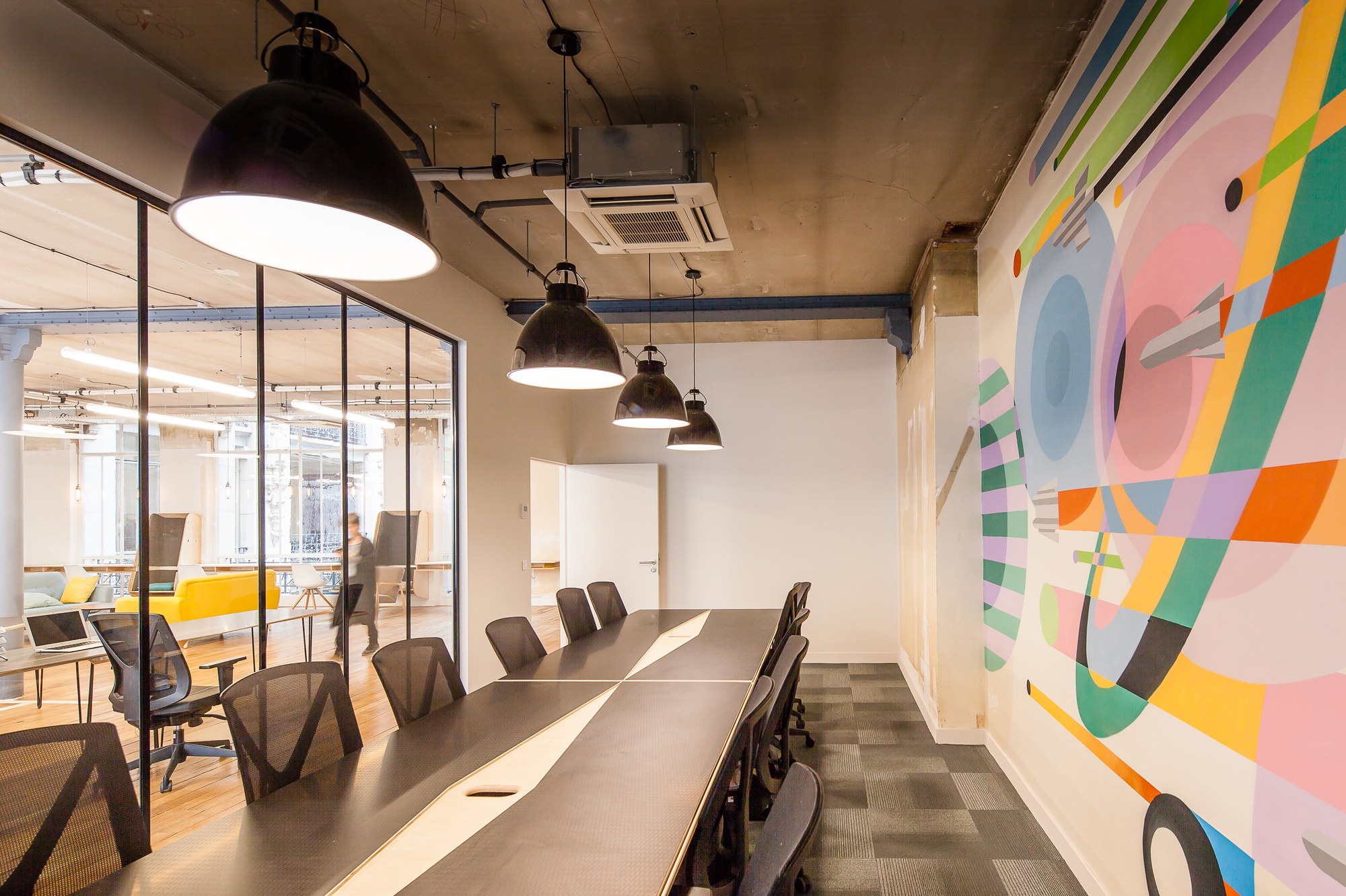 Gallery of Talent.IO Office / Vincent & Gloria Architectes - 10