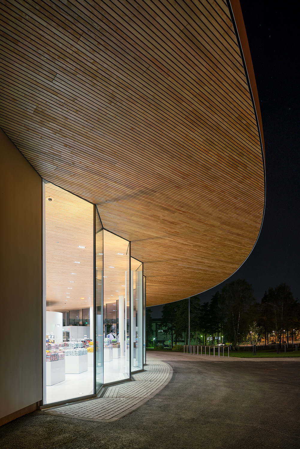 Gallery of Fazer Visitor Center & Meeting Center / K2S Architects - 8