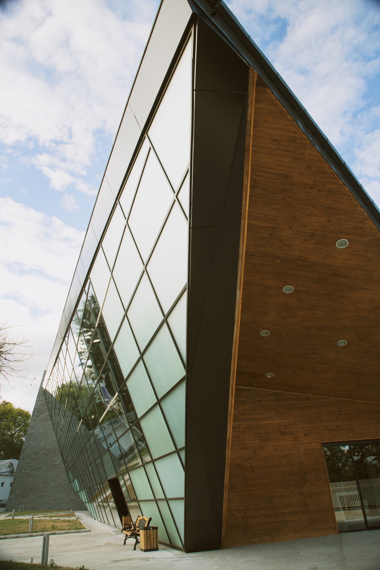 Gallery of Public Service Hall in Tianeti / MHD Group - 7