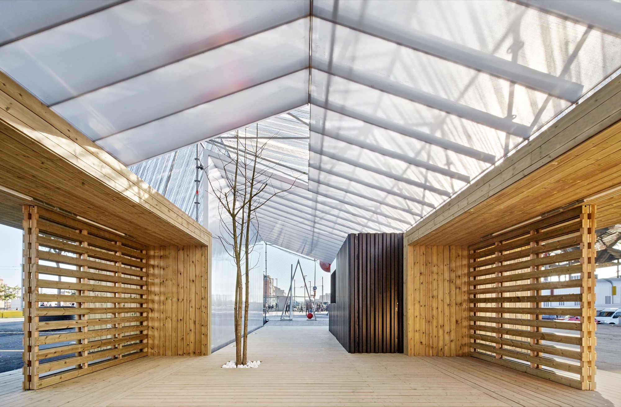 Gallery of A Scaffolding System for a Temporary Facility / Peris+Toral ...