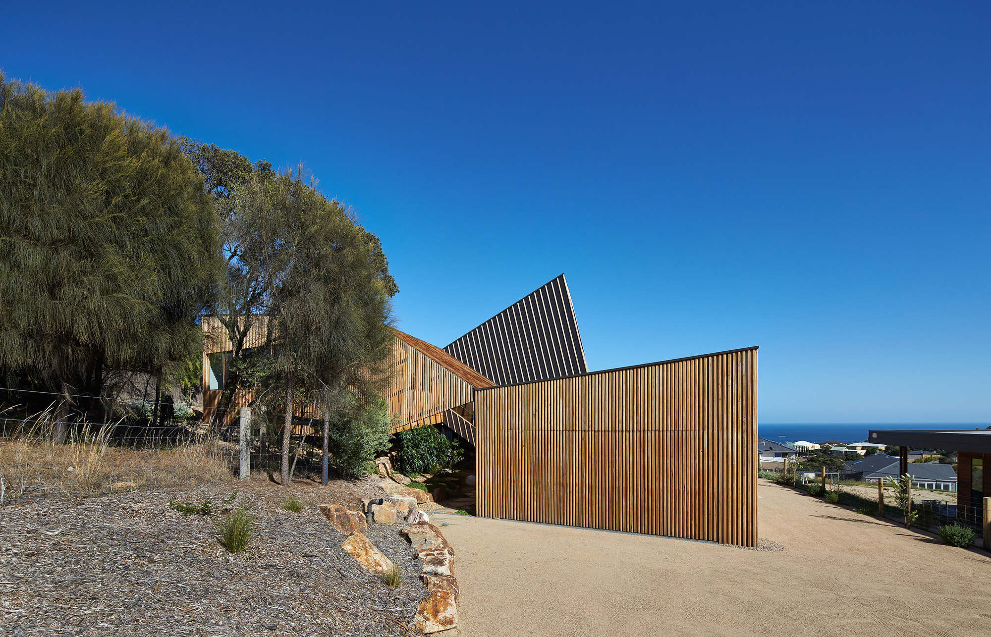 Gallery of Split House / BKK Architects - 21