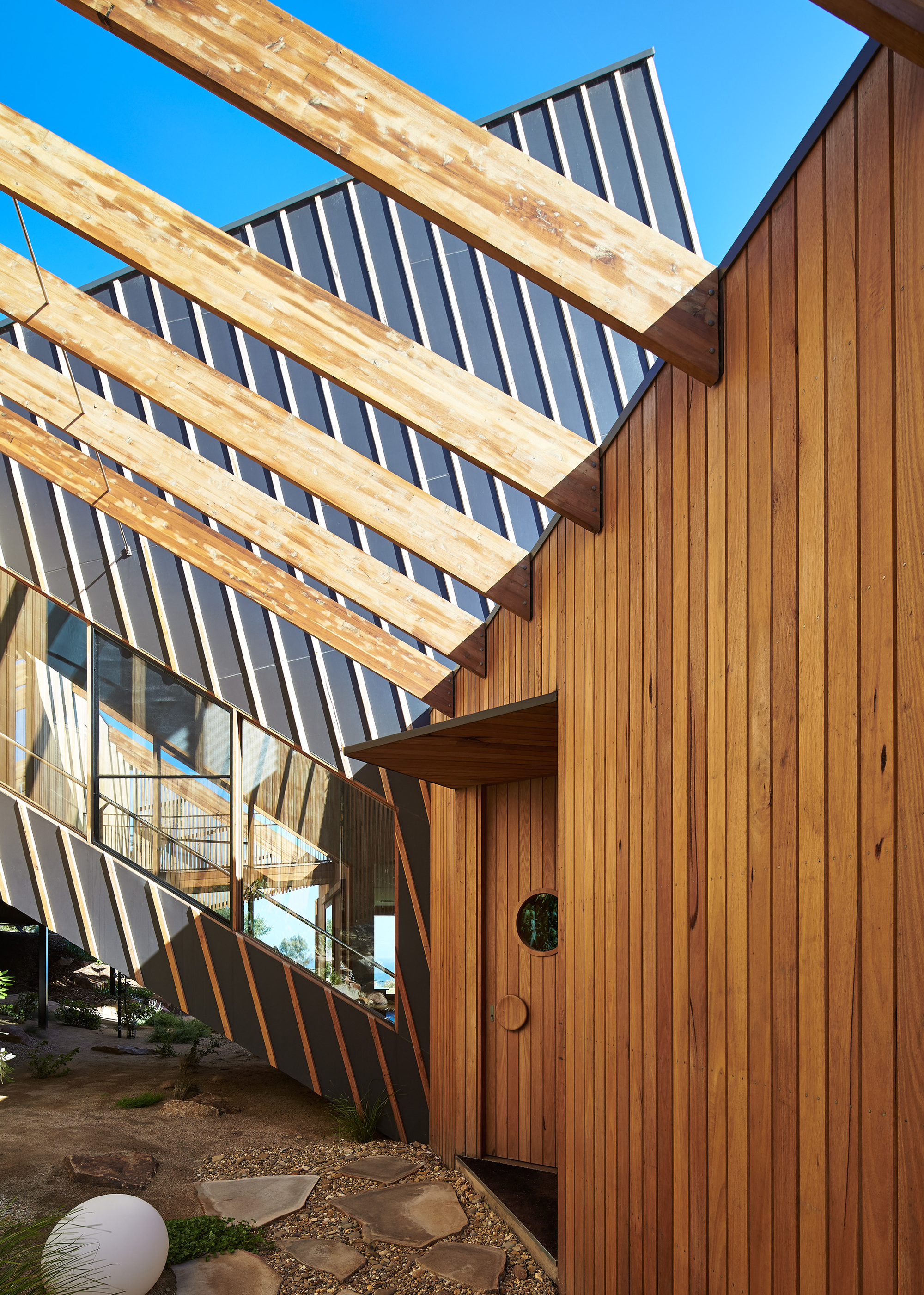 Gallery of Split House / BKK Architects - 30