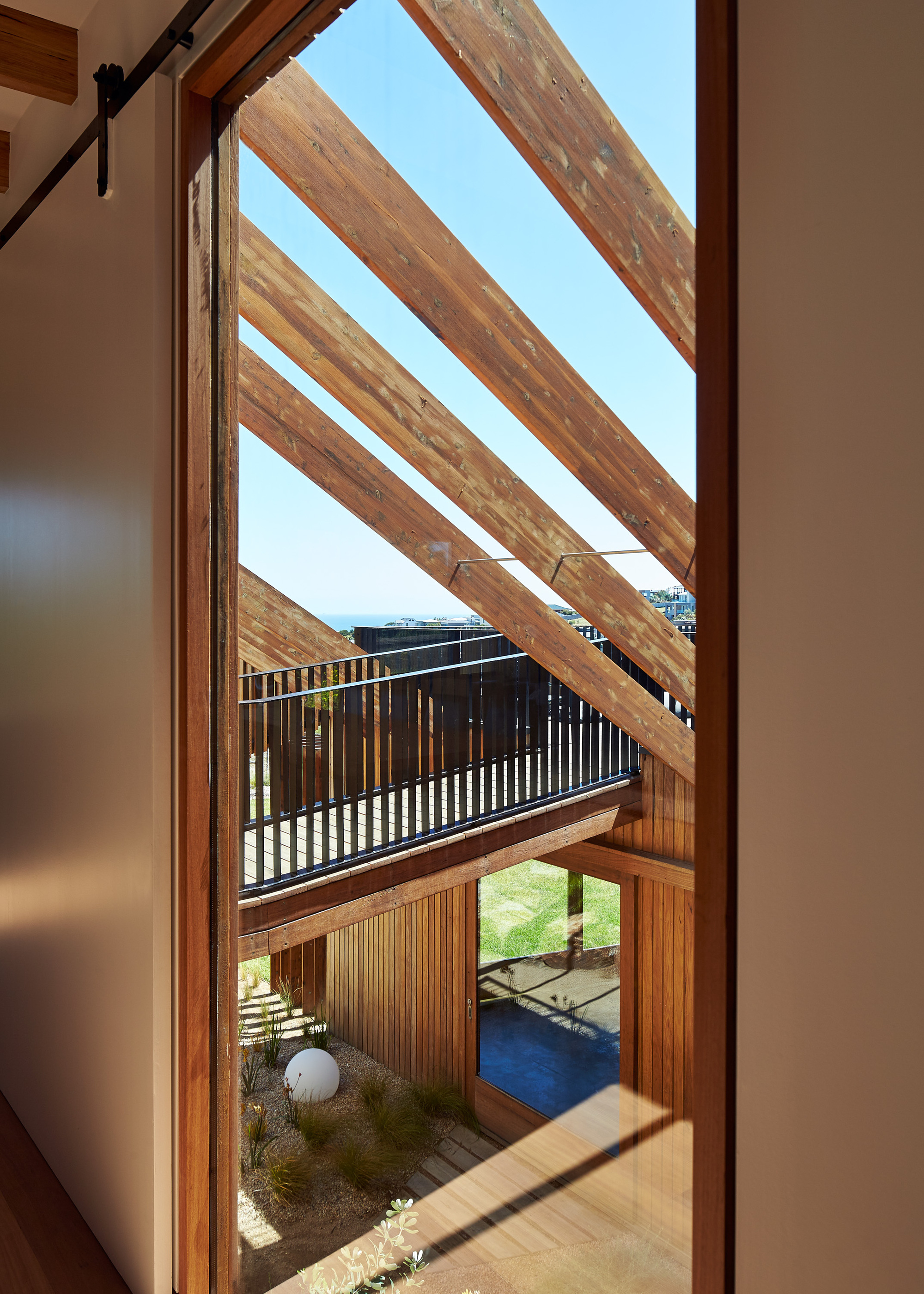 Gallery of Split House / BKK Architects - 9