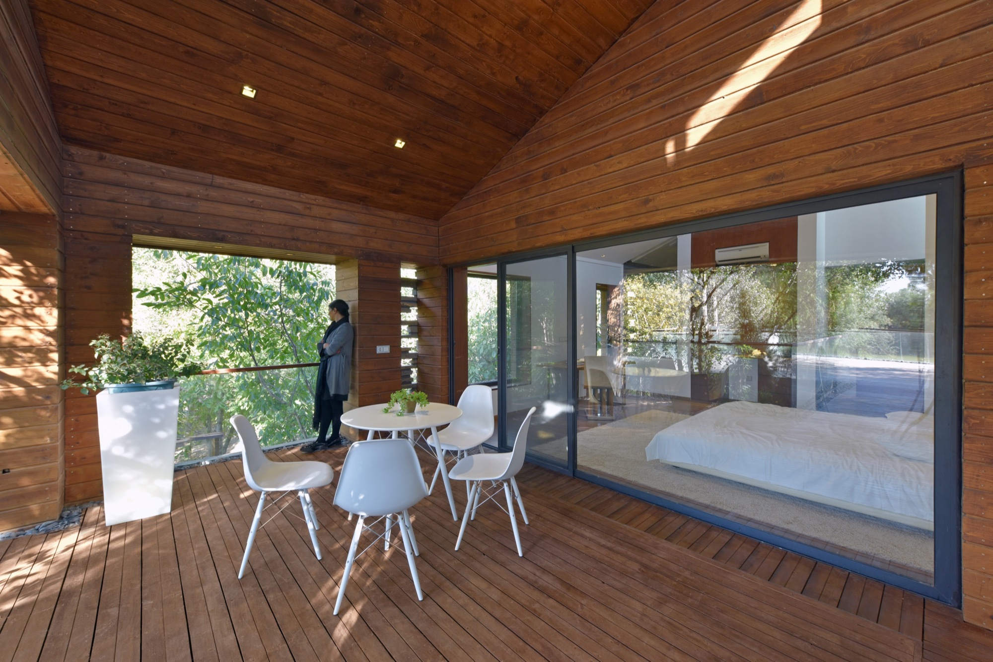 Gallery of Mehrshahr Villa / Hooba Design - 11