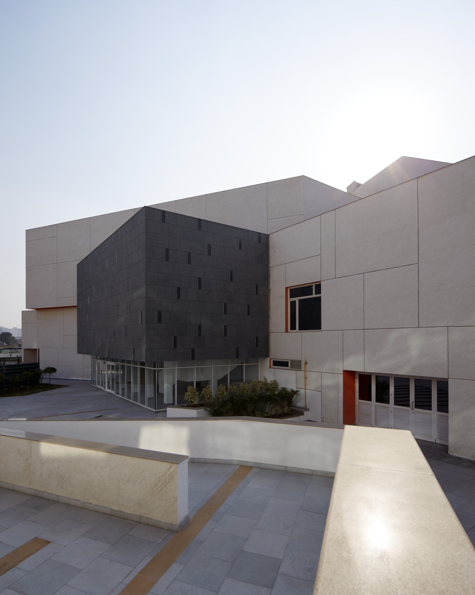 Gallery of MPH Block / R+D Studio - 8