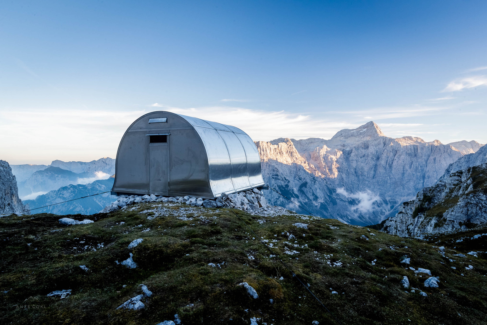 Galería de Refugio alpino “Bivak II na Jezerih” / AO - 16