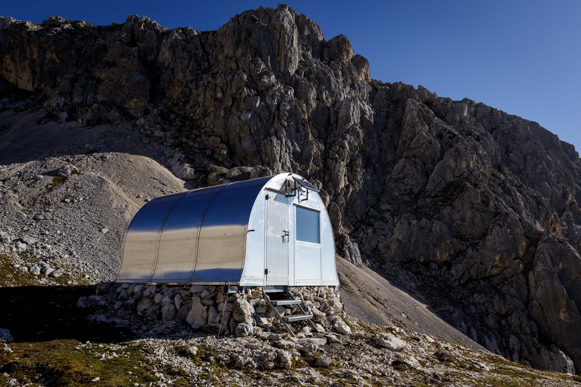 Gallery of Alpine Shelter “Bivak II na Jezerih” / AO - 5
