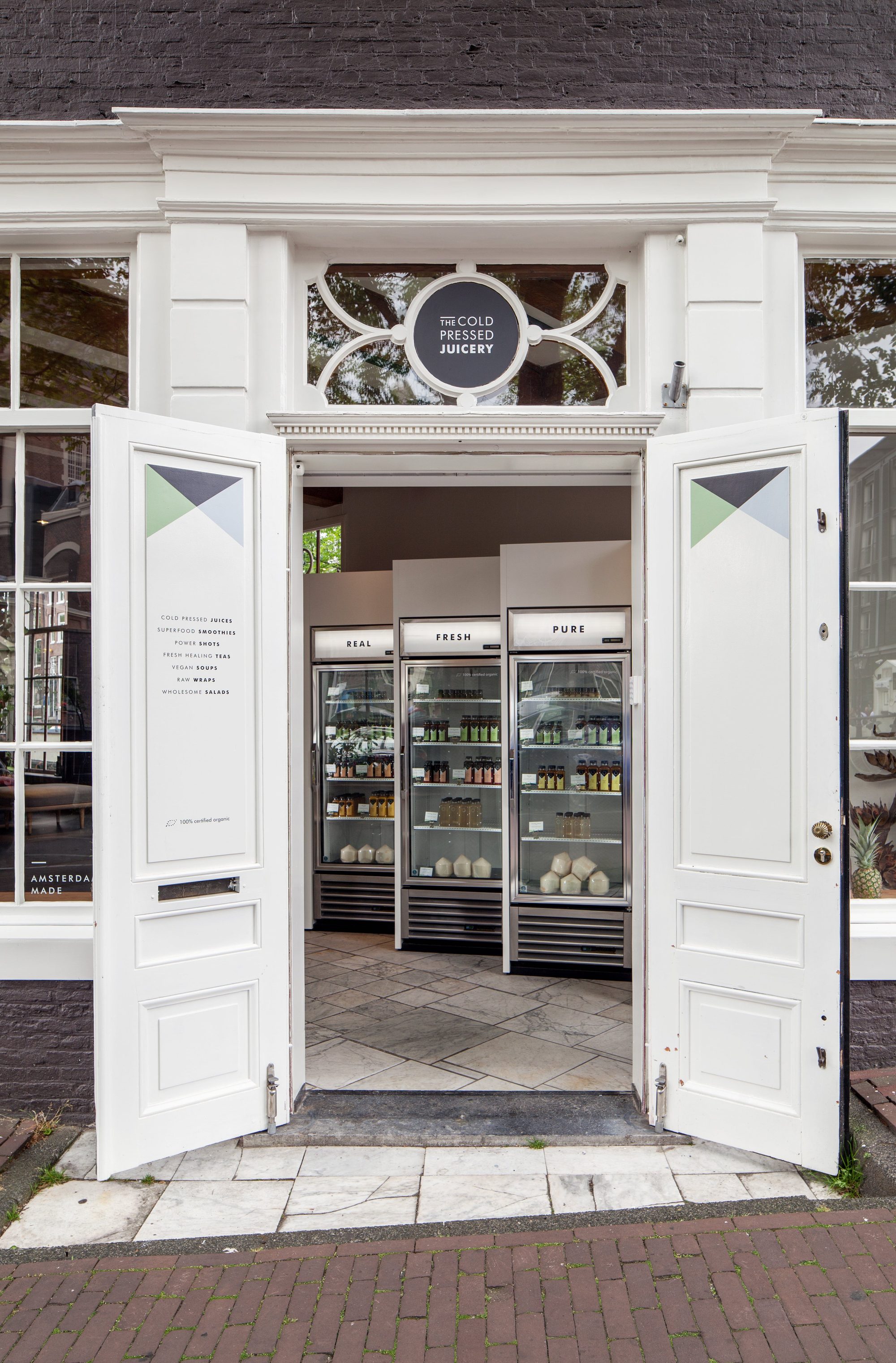 Gallery of Cold Pressed Juicery-Shop Prinsengracht / Standard Studio - 4