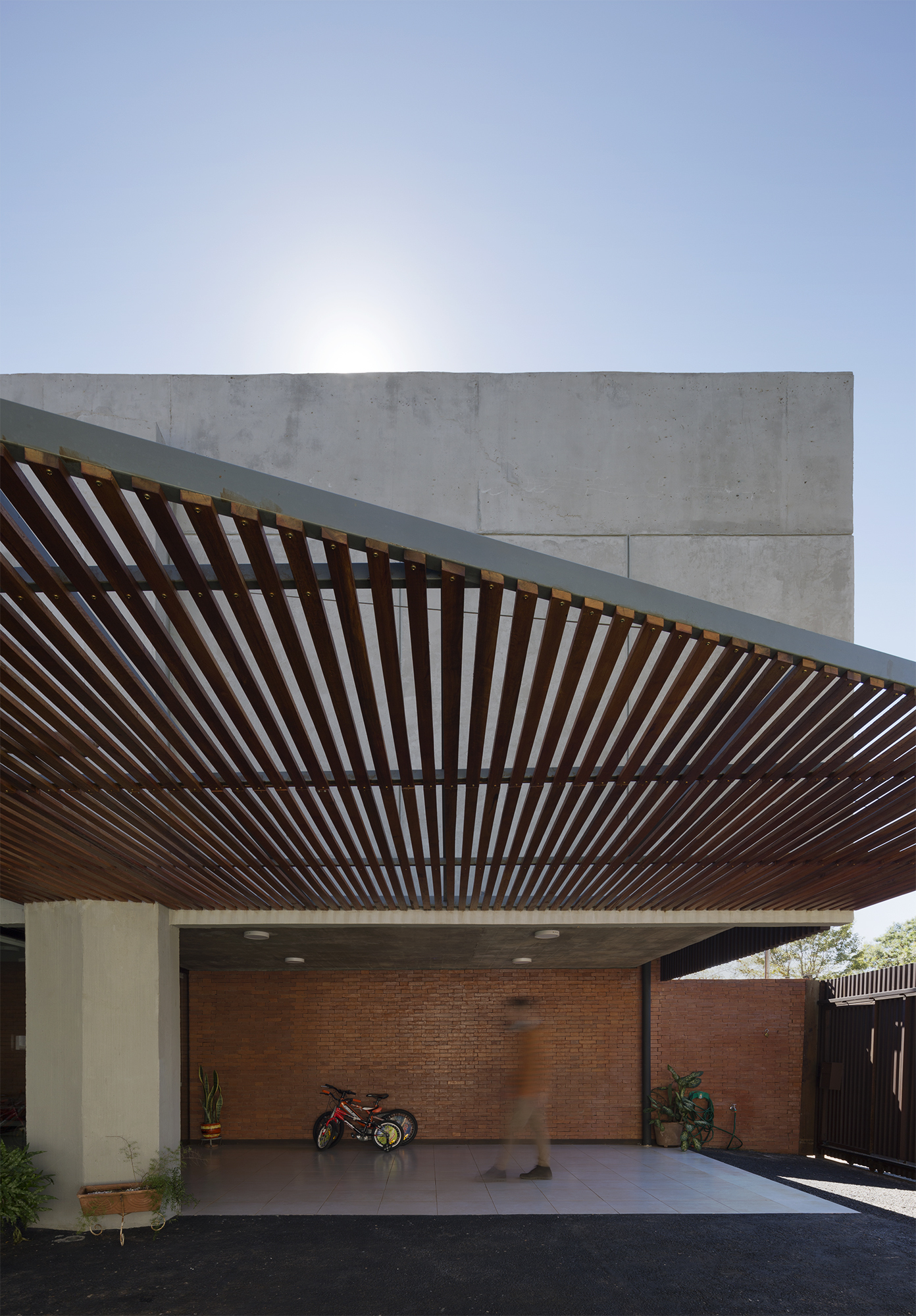 Gallery of 2xm / TDA - 5