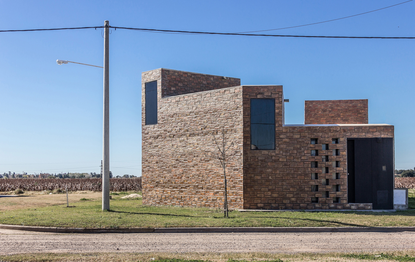 Galería de 16 Detalles constructivos de aparejo de ladrillos - 47