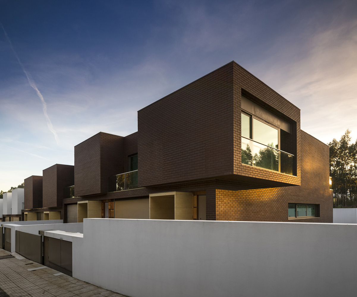 Gallery of 16 Details of Impressive Brickwork - 66