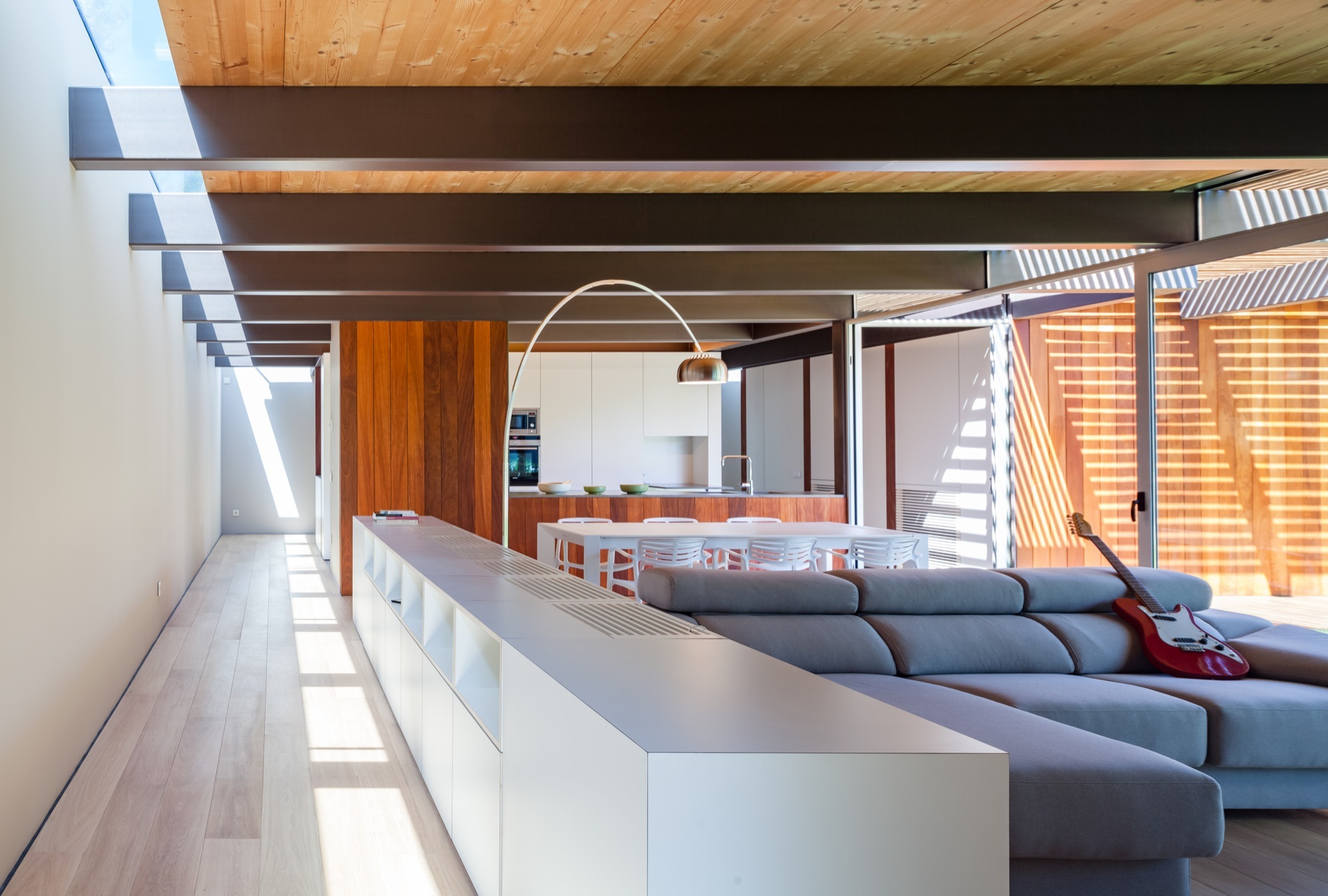 Gallery of An Open-Air House / Arnau estudi d'arquitectura - 13