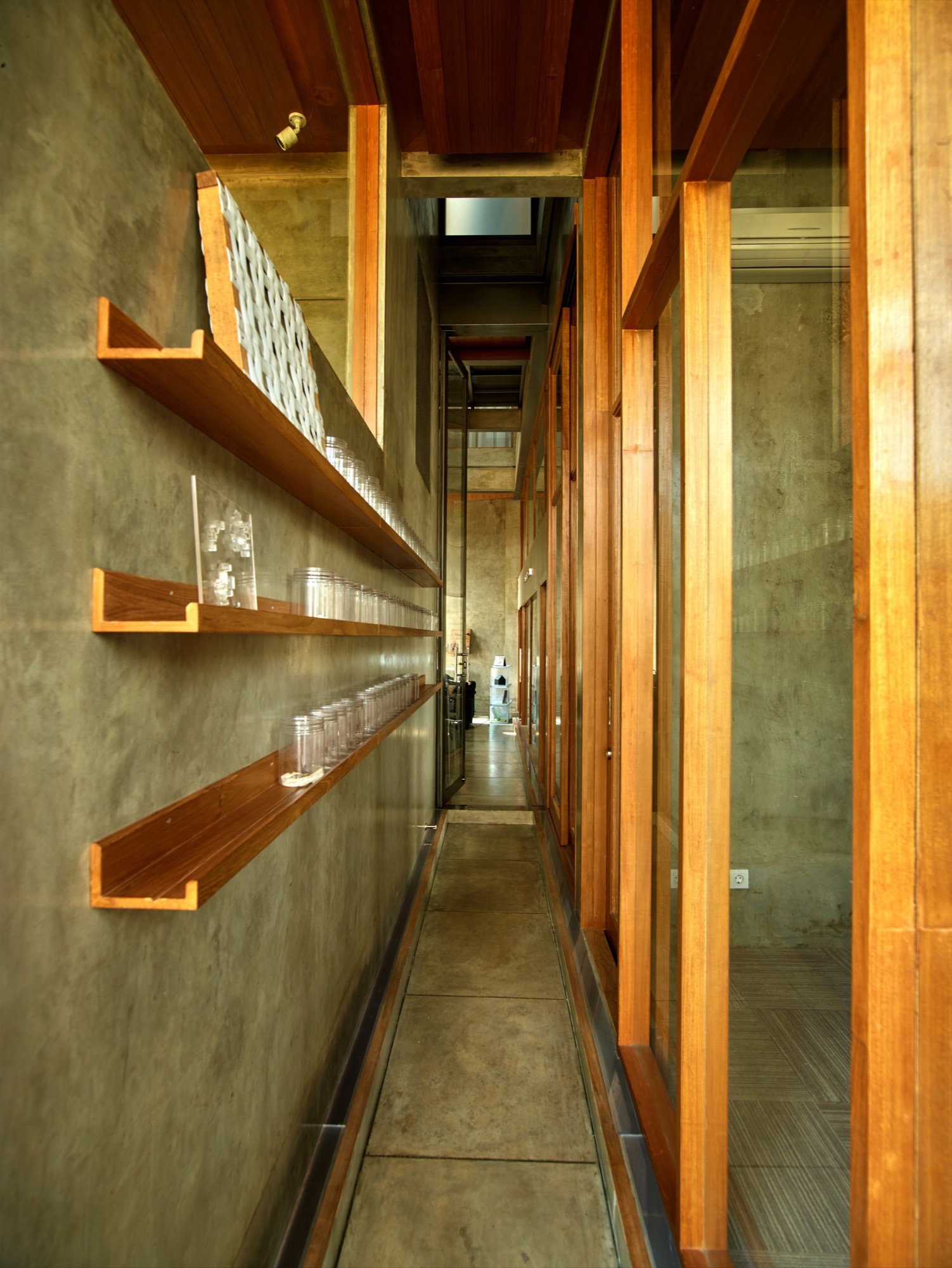 Gallery of The Guild House / Realrich Architecture Workshop - 32