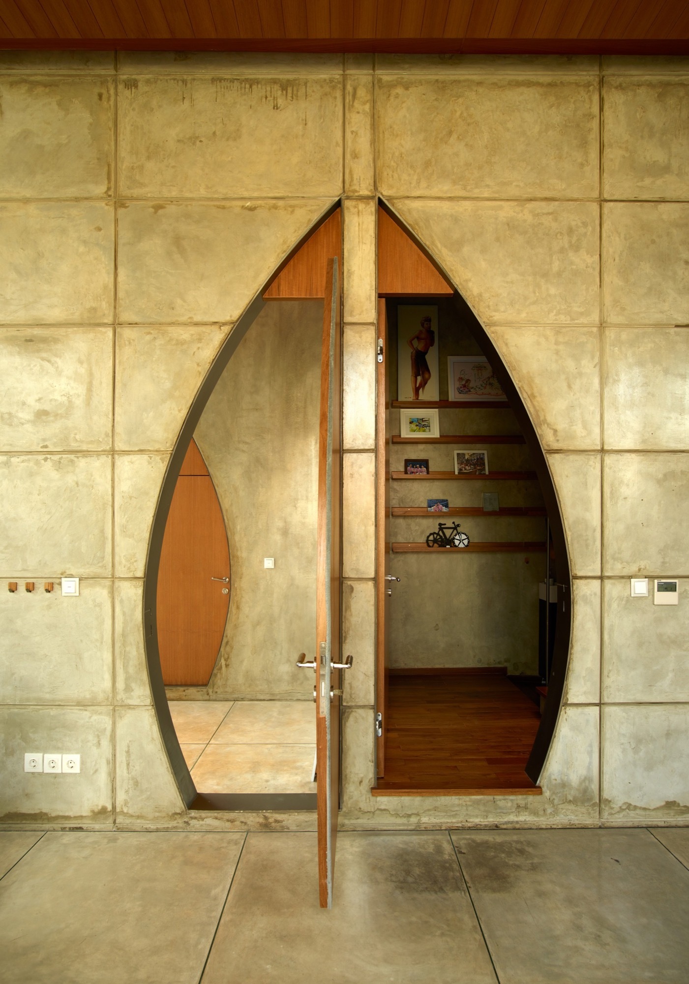 Gallery of The Guild House / Realrich Architecture Workshop - 25