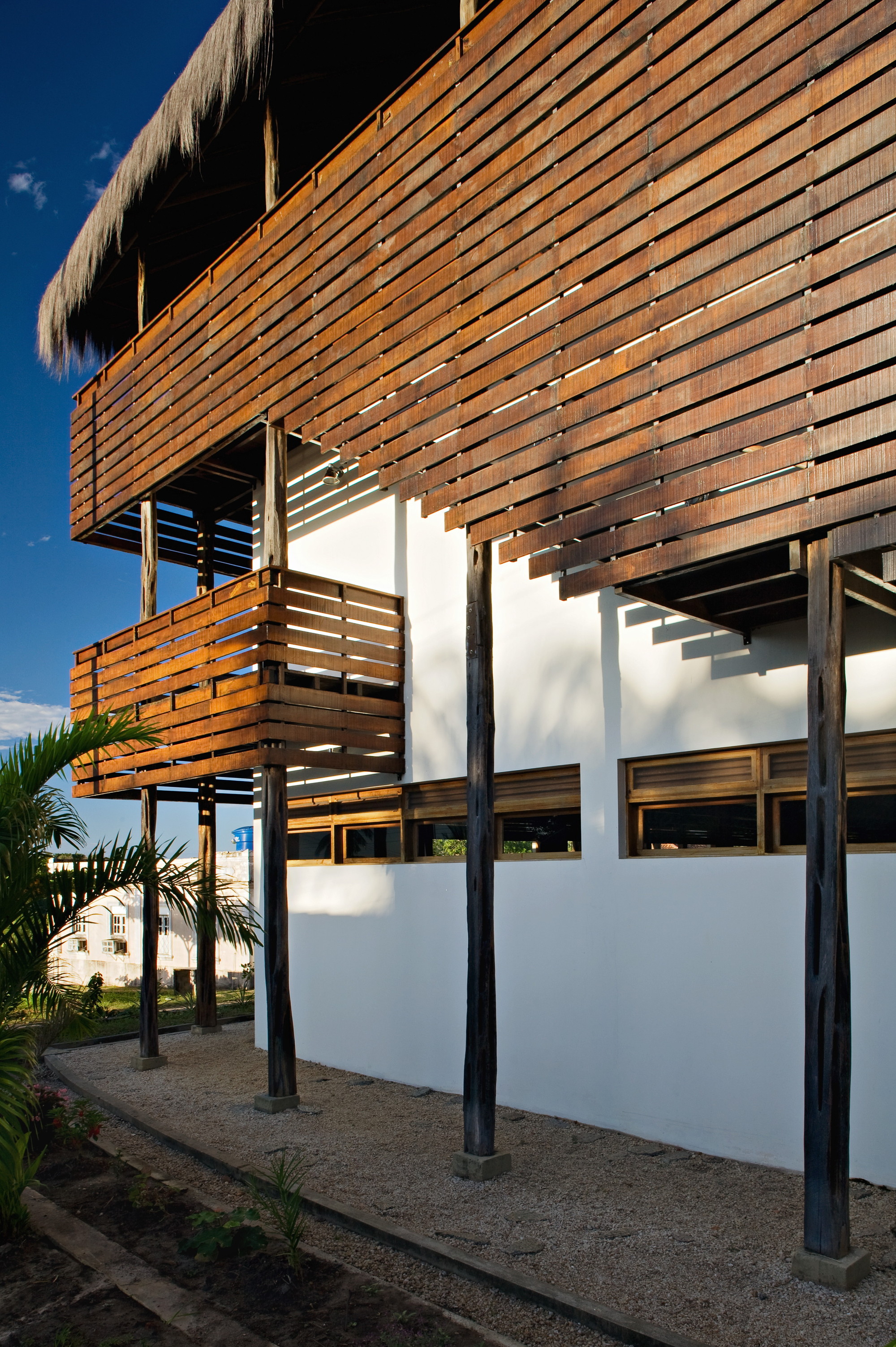 Galeria de Instituto Socioambiental – ISA / Brasil Arquitetura - 10