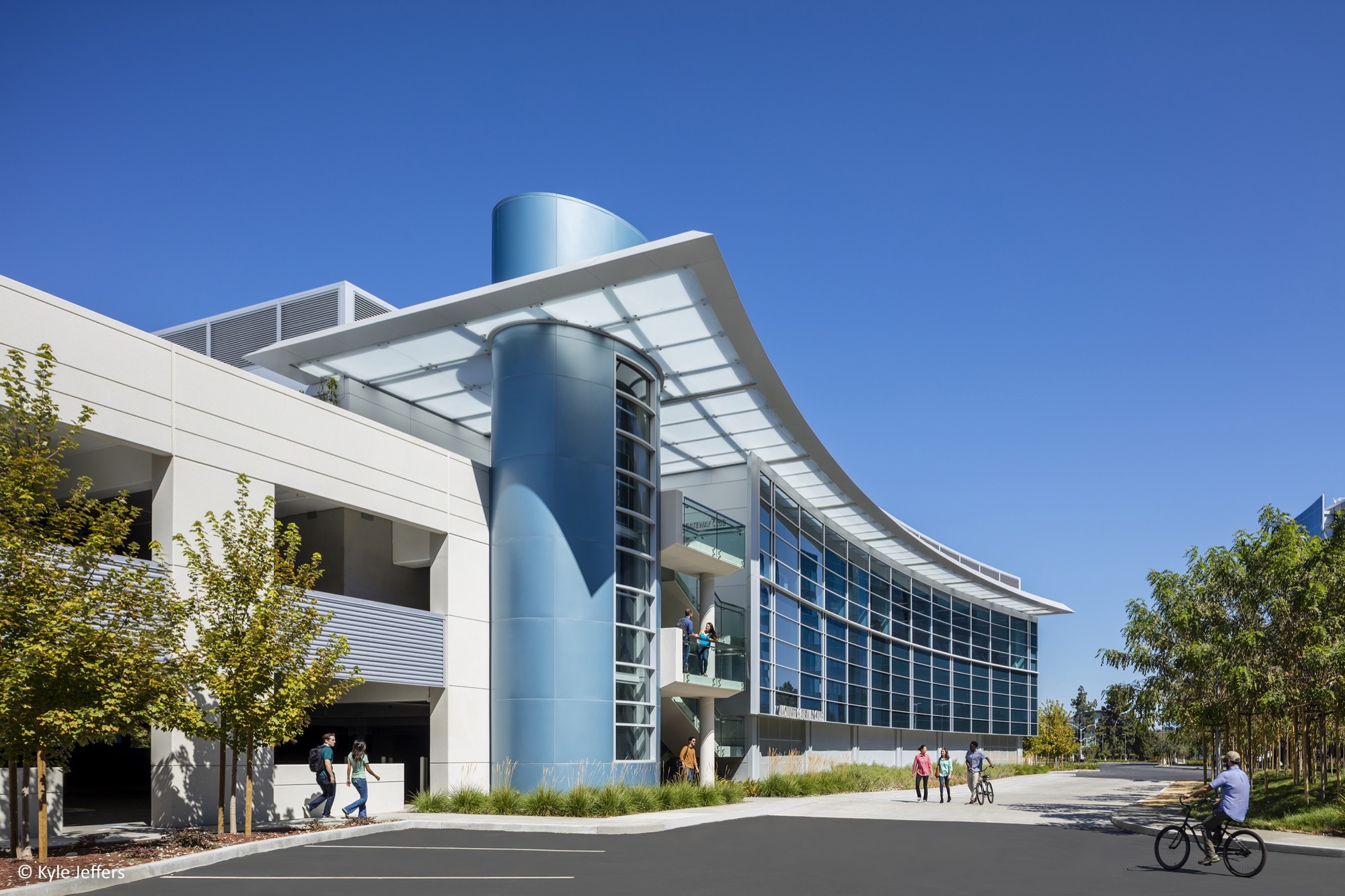 Moffett Gateway Club Des Architects Engineers Archdaily