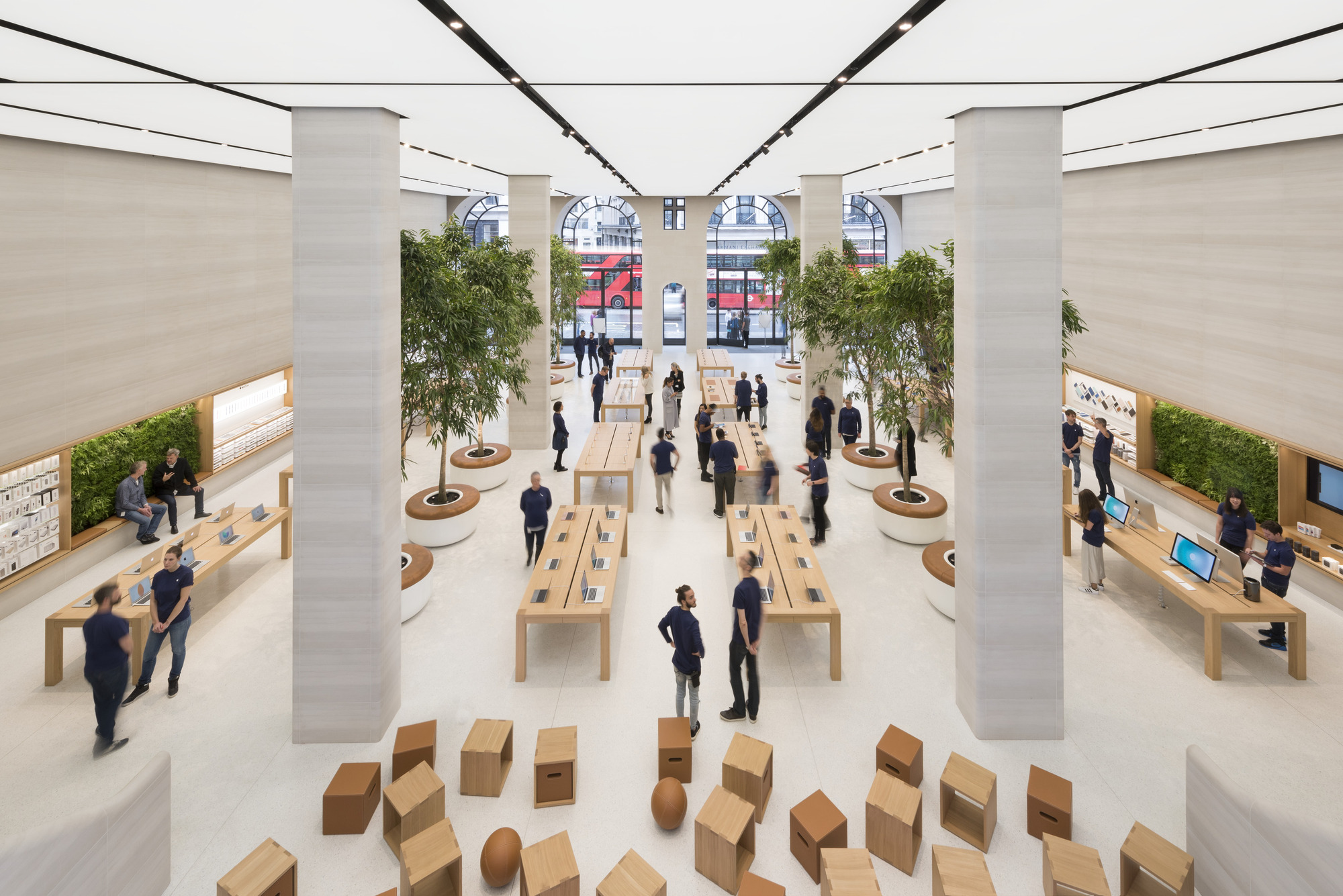 Galeria de Apple Regent Street / Foster + Partners - 2