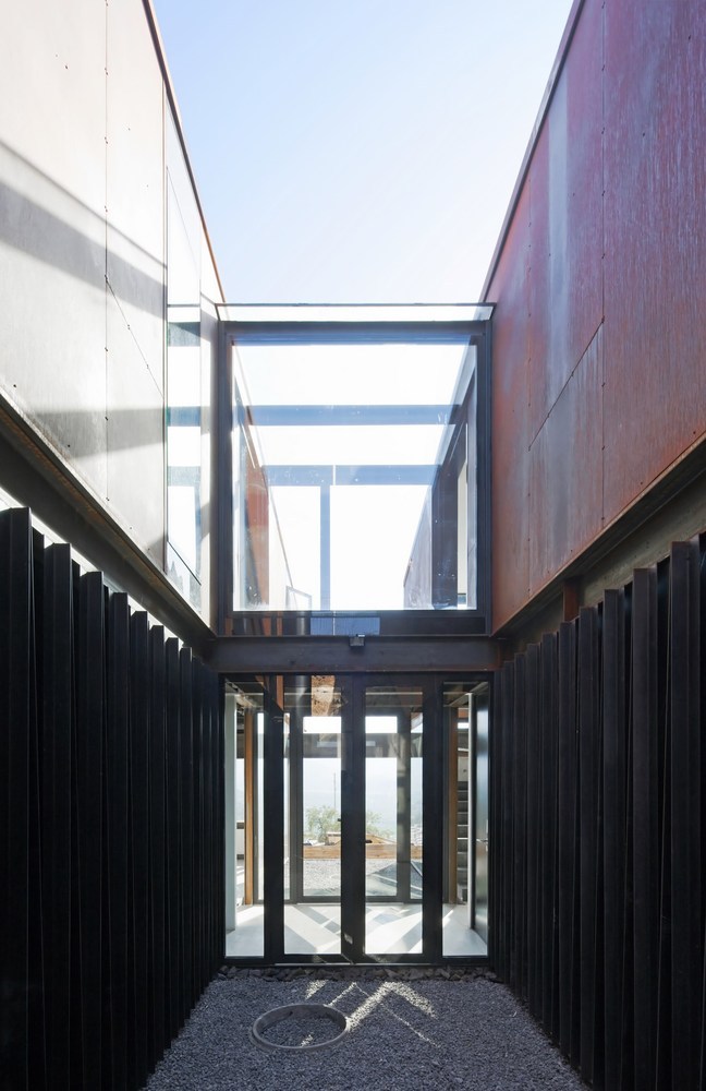 Gallery of 15 Details of Metal Structures and Facades for Residential ...