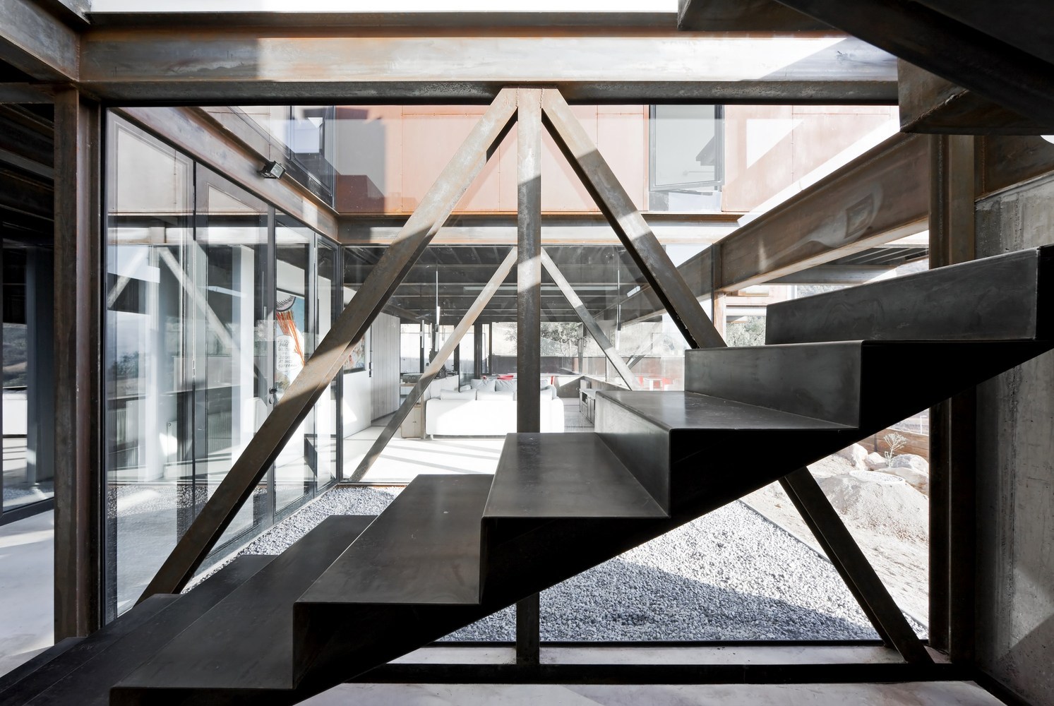 Gallery of 15 Details of Metal Structures and Facades for Residential ...