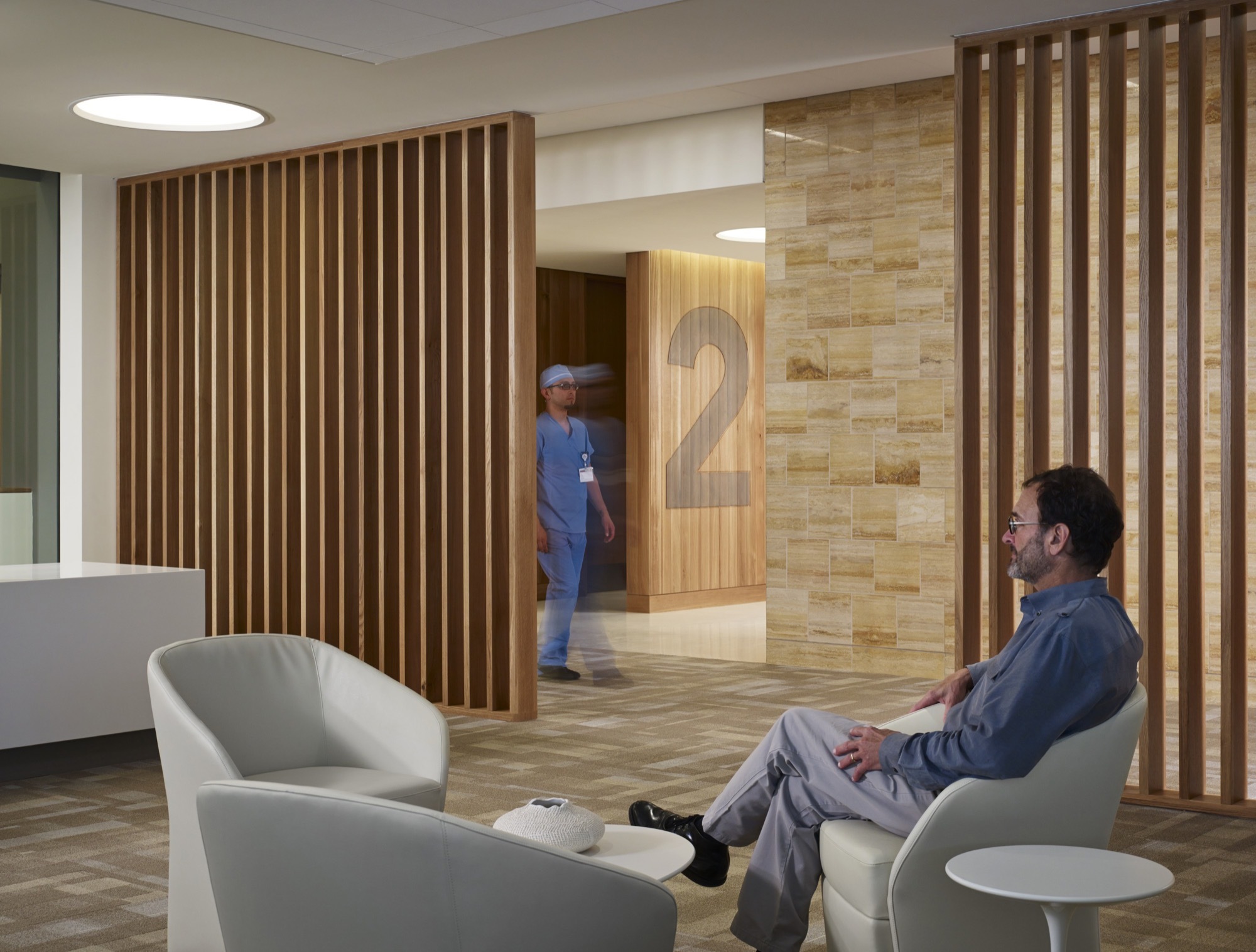 Gallery of University of Arizona Cancer Center / ZGF Architects - 10