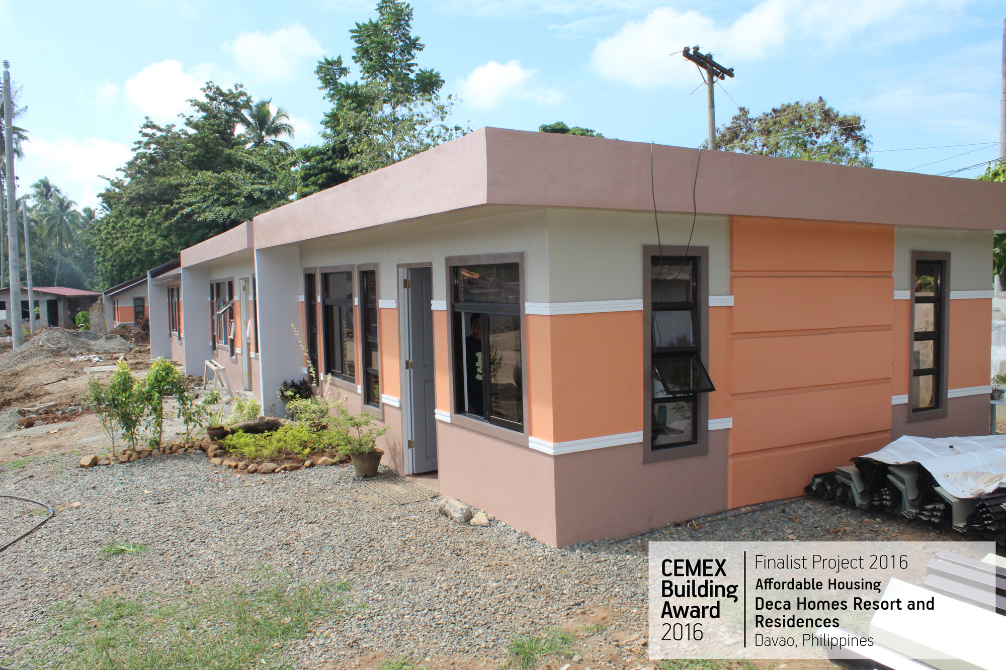 Gallery of CEMEX Building Award Finalists 2016 International Edition - 27