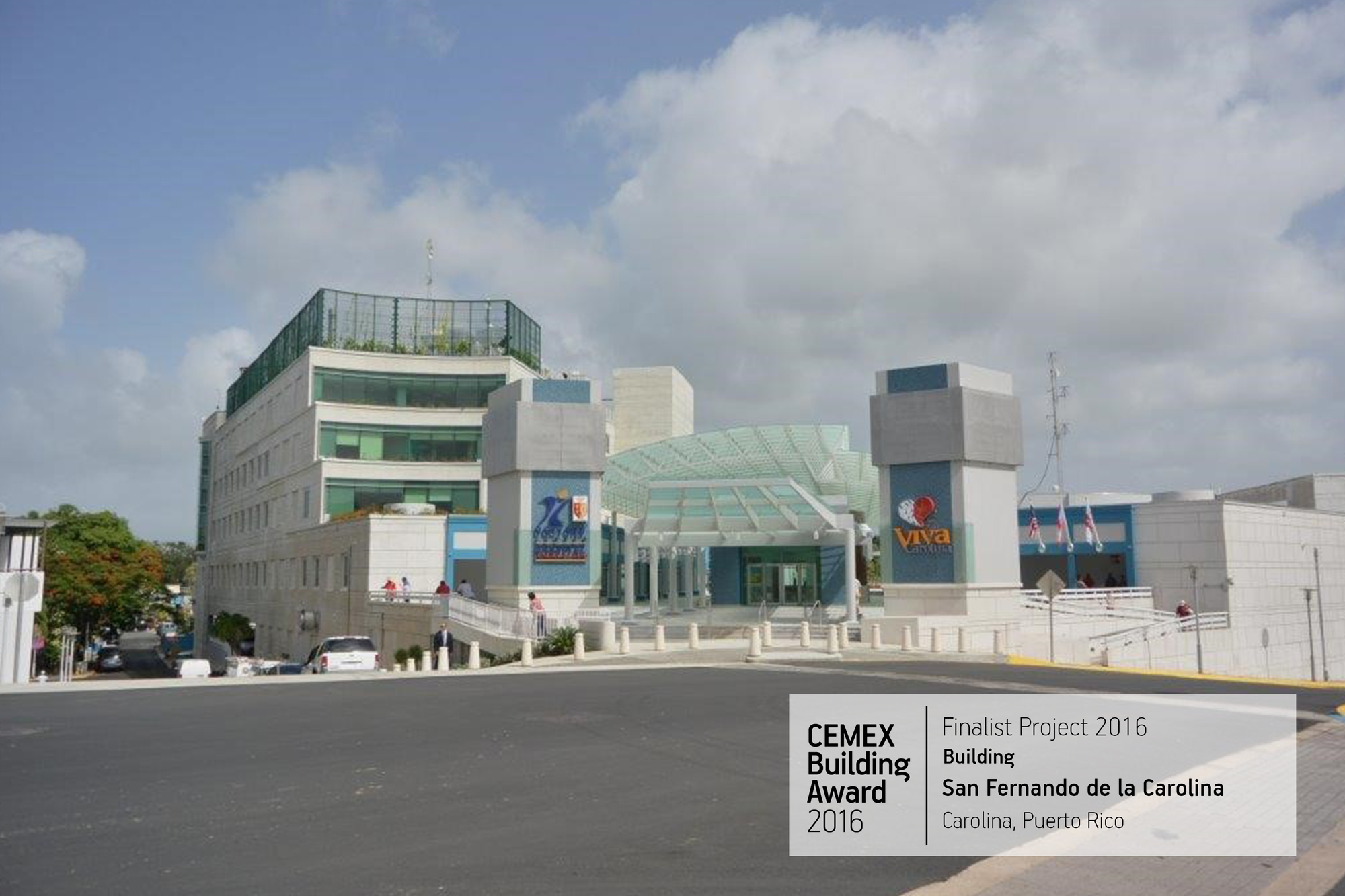 Gallery of CEMEX Building Award Finalists 2016 International Edition - 22