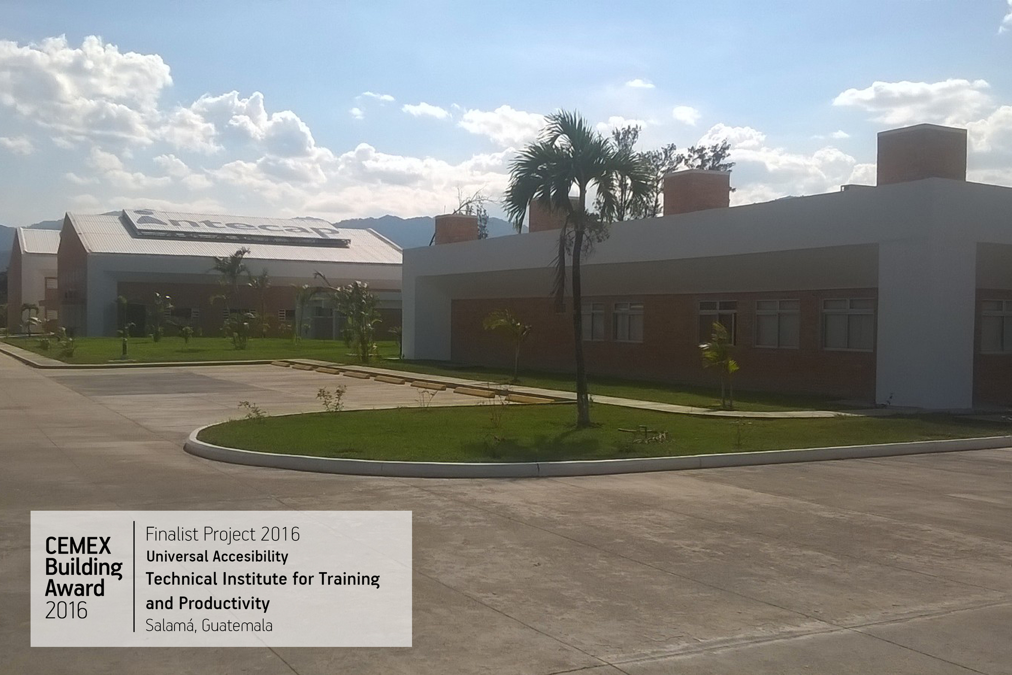 Gallery of CEMEX Building Award Finalists 2016 International Edition - 45