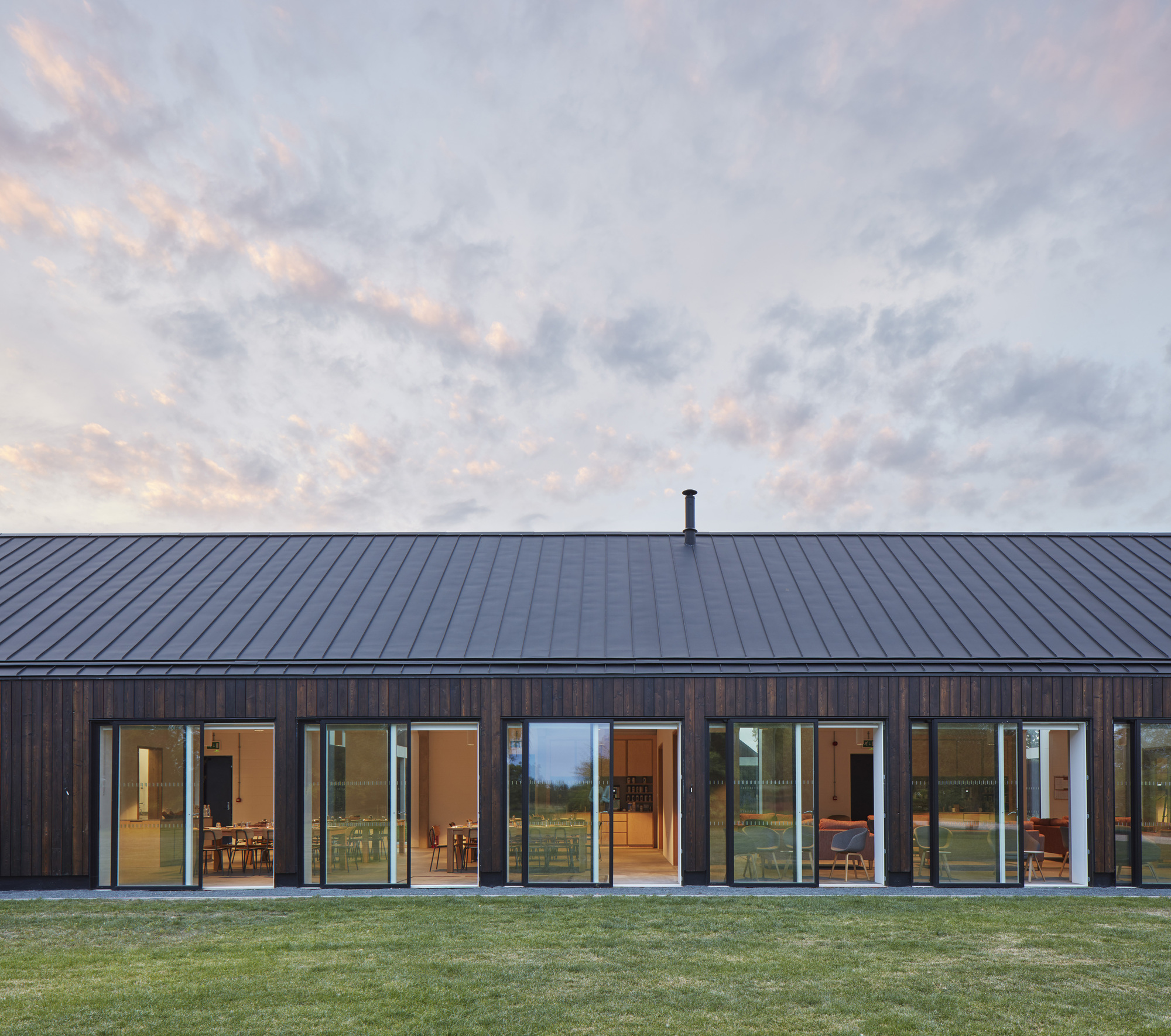Gallery of Vajrasana Buddhist Retreat / Walters & Cohen Architects - 22