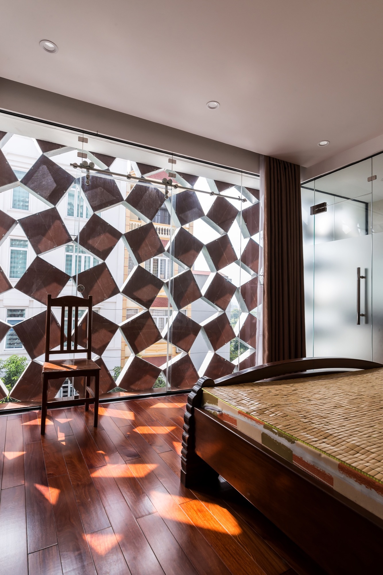 Gallery of Properly Breathing House / H&P Architects - 4