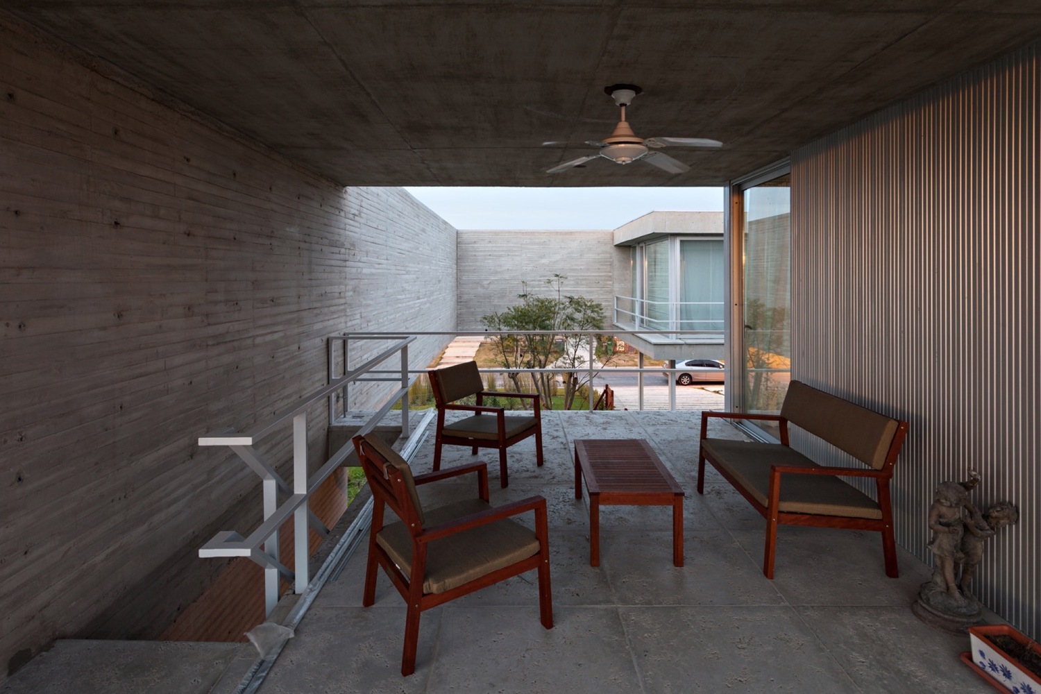 Gallery of Concrete Wonders: 40 Impressive Details Using the Cement ...