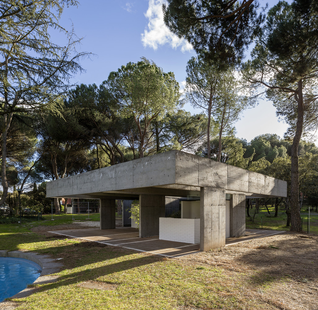 Gallery of Concrete Wonders: 40 Impressive Details Using the Cement ...