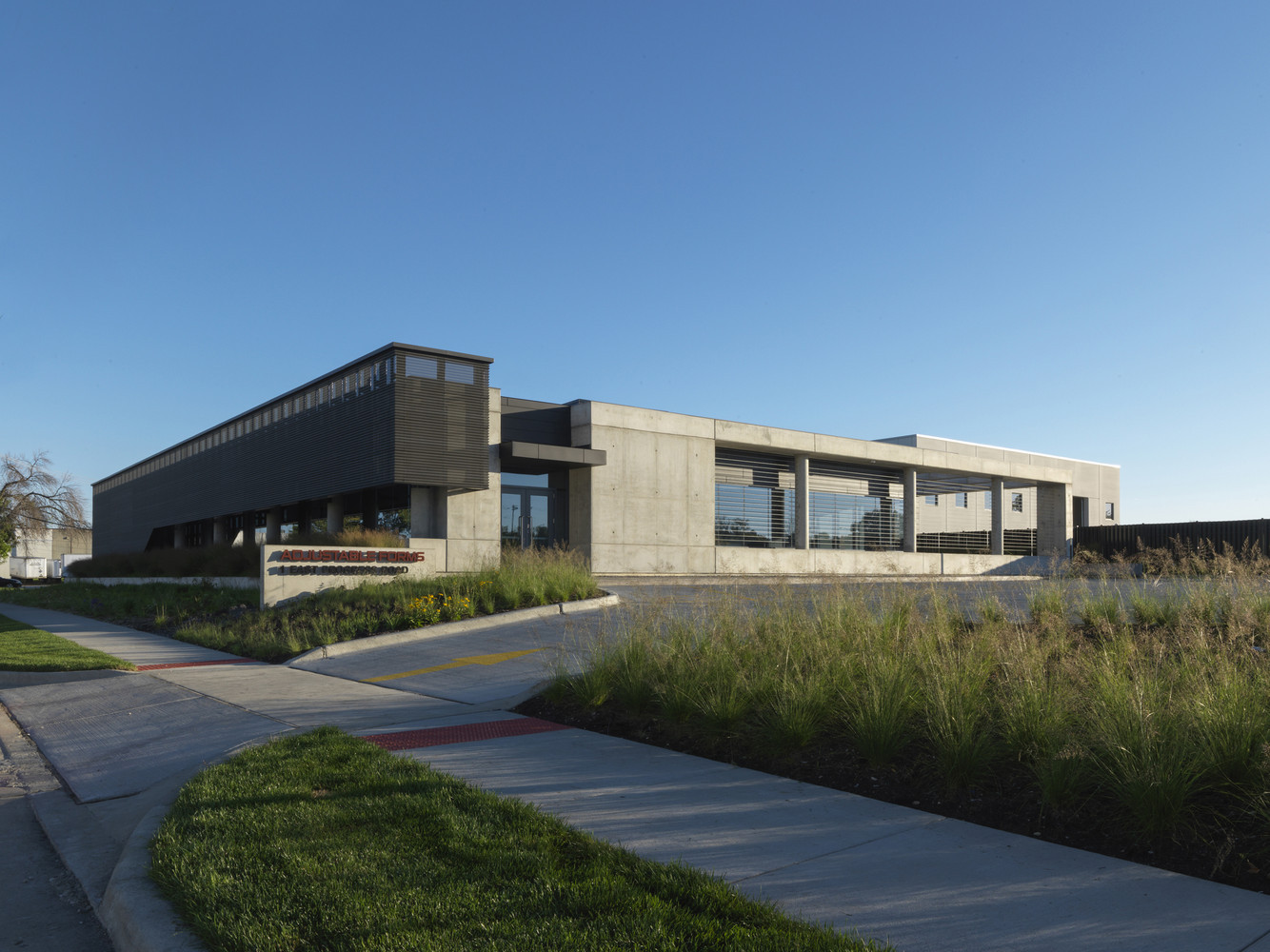 Gallery of Concrete Wonders: 40 Impressive Details Using the Cement ...