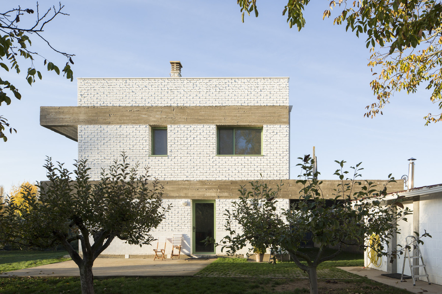 Gallery of Concrete Wonders: 40 Impressive Details Using the Cement ...