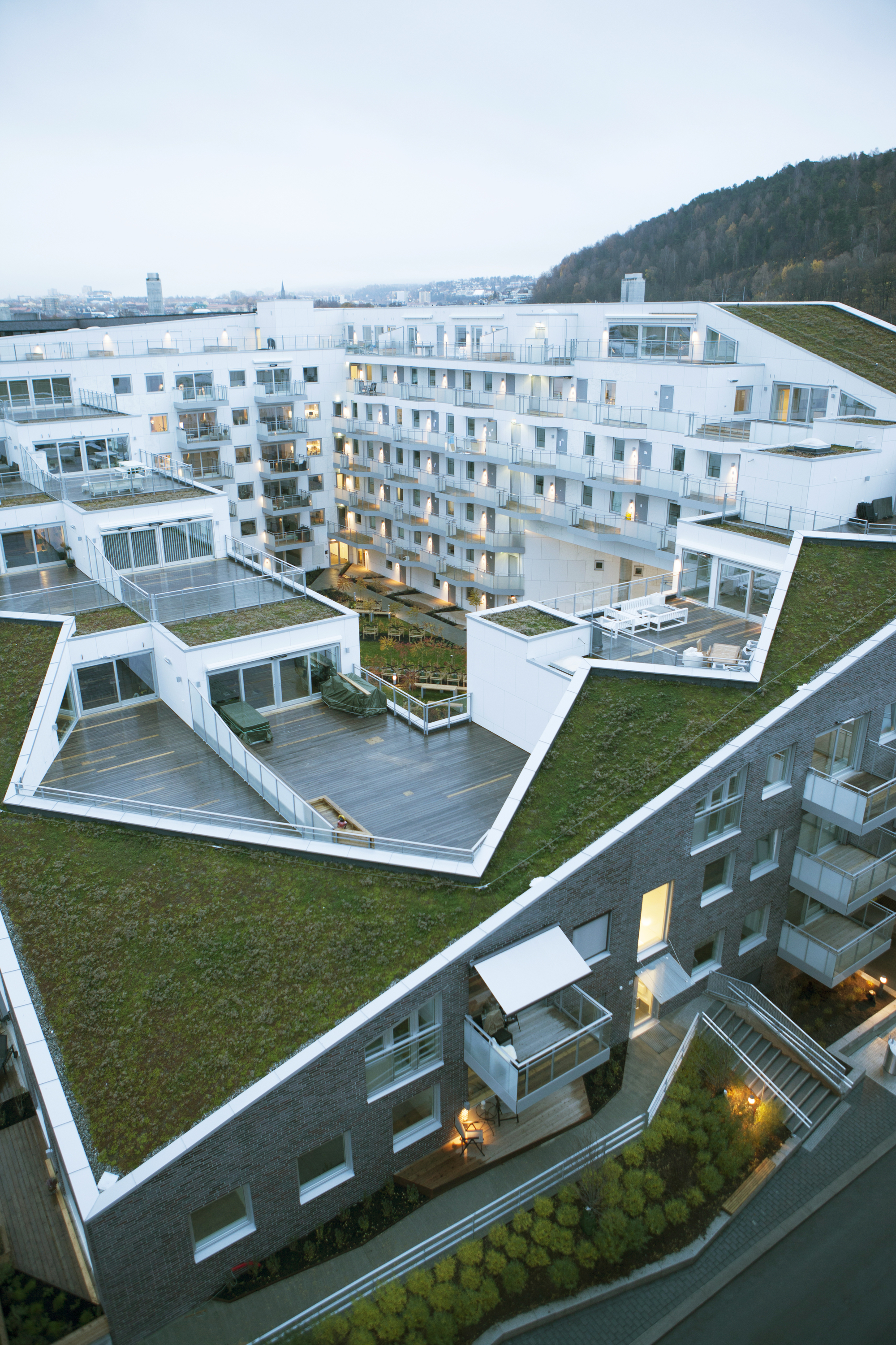 Gallery of Sørenga Block 6 / Mad arkitekter - 3