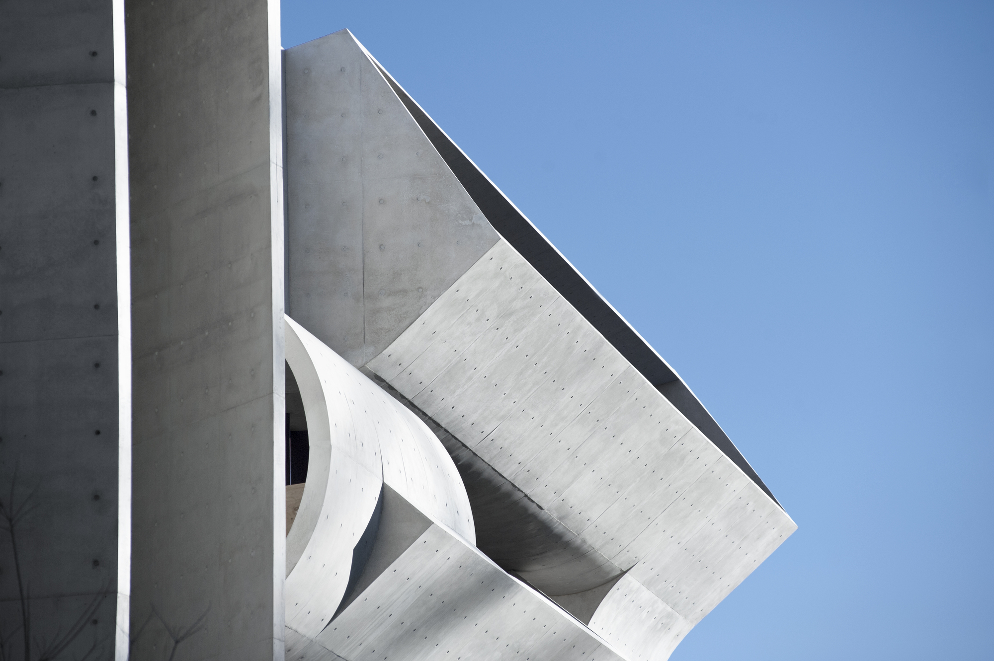 Gallery of Indigo Slam / Smart Design Studio - 3