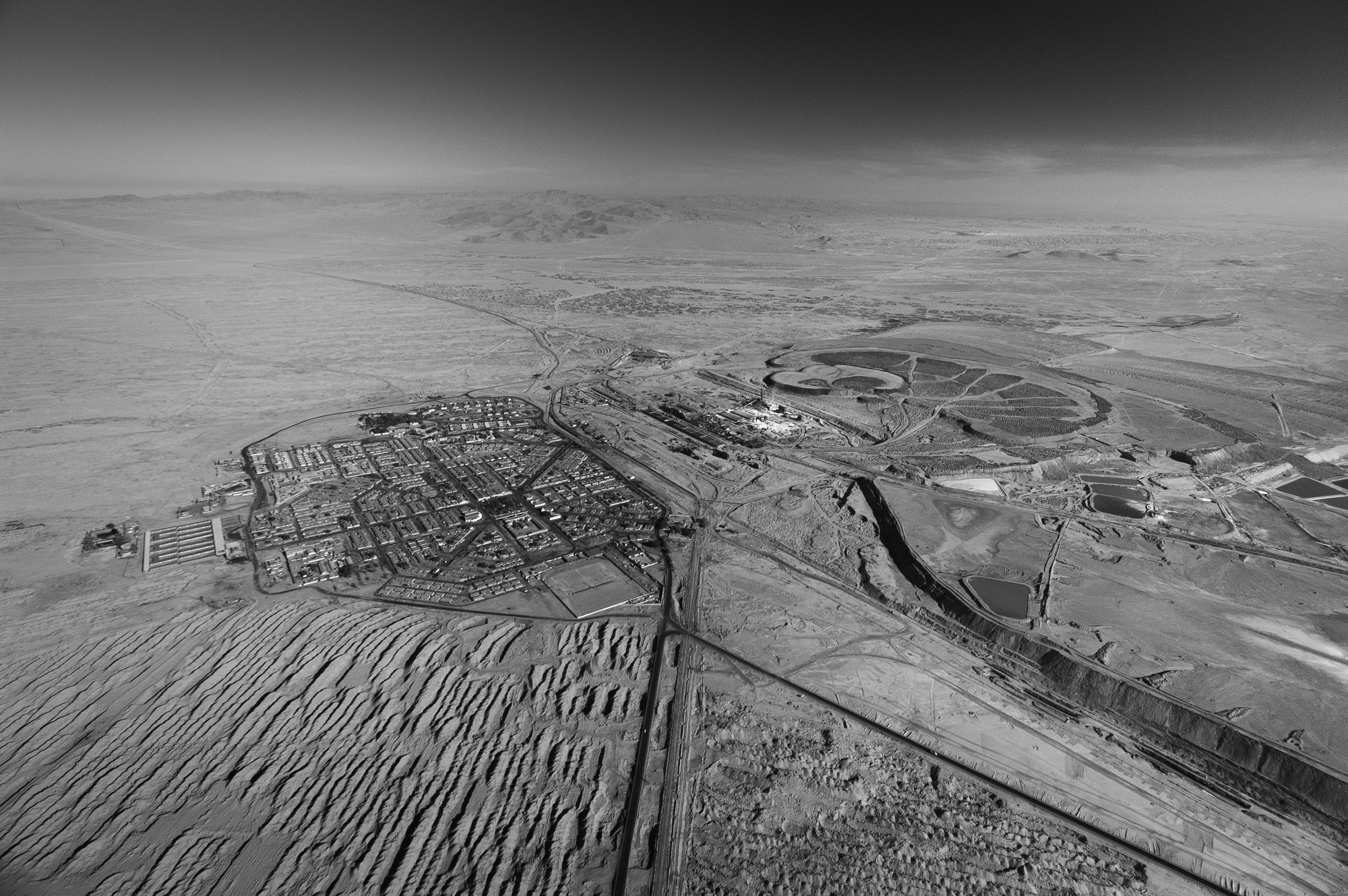 Reading Images Series: Beyond the City | ArchDaily