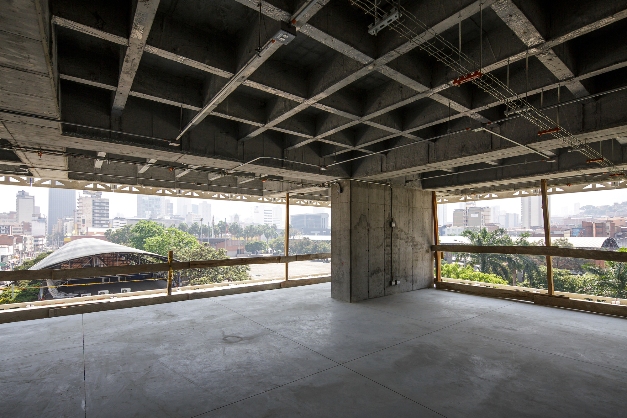 Gallery of How to Design a "Building that Breathes": A Sustainable Case ...