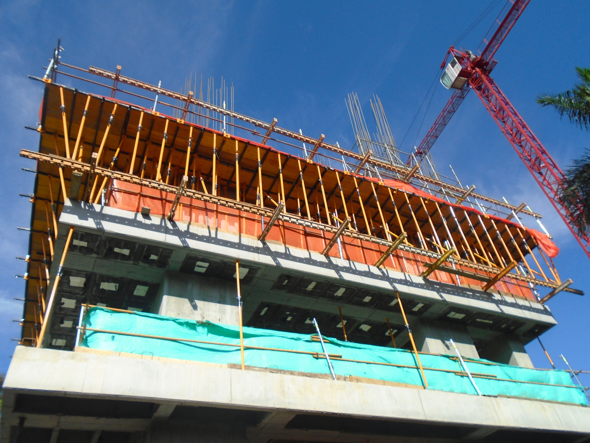 Gallery of How to Design a "Building that Breathes": A Sustainable Case ...