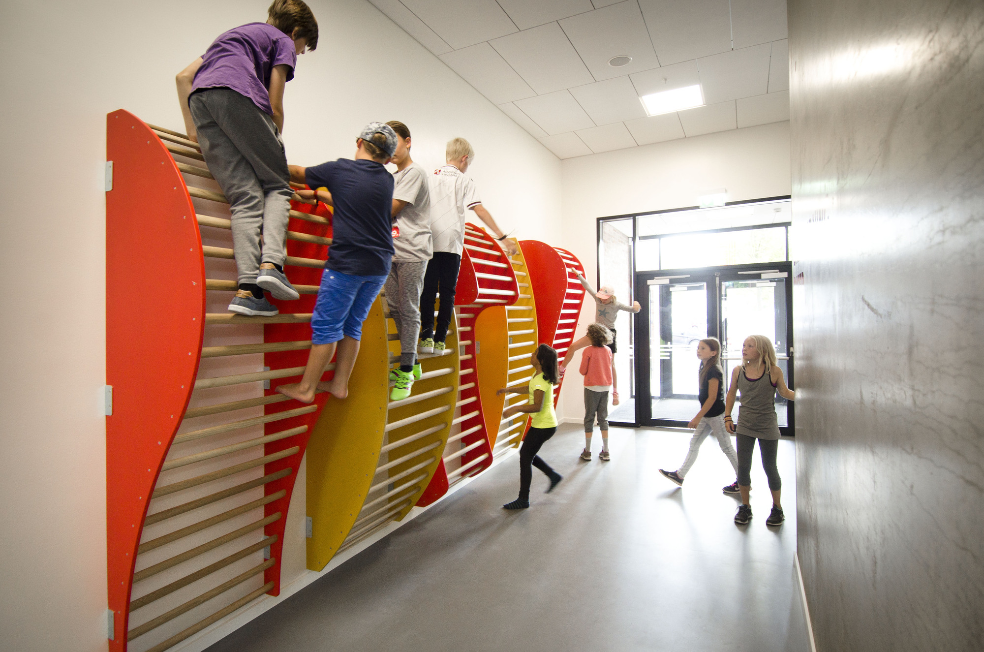 Gallery of Frederiksbjerg School / Henning Larsen Architects + GPP Architects - 7