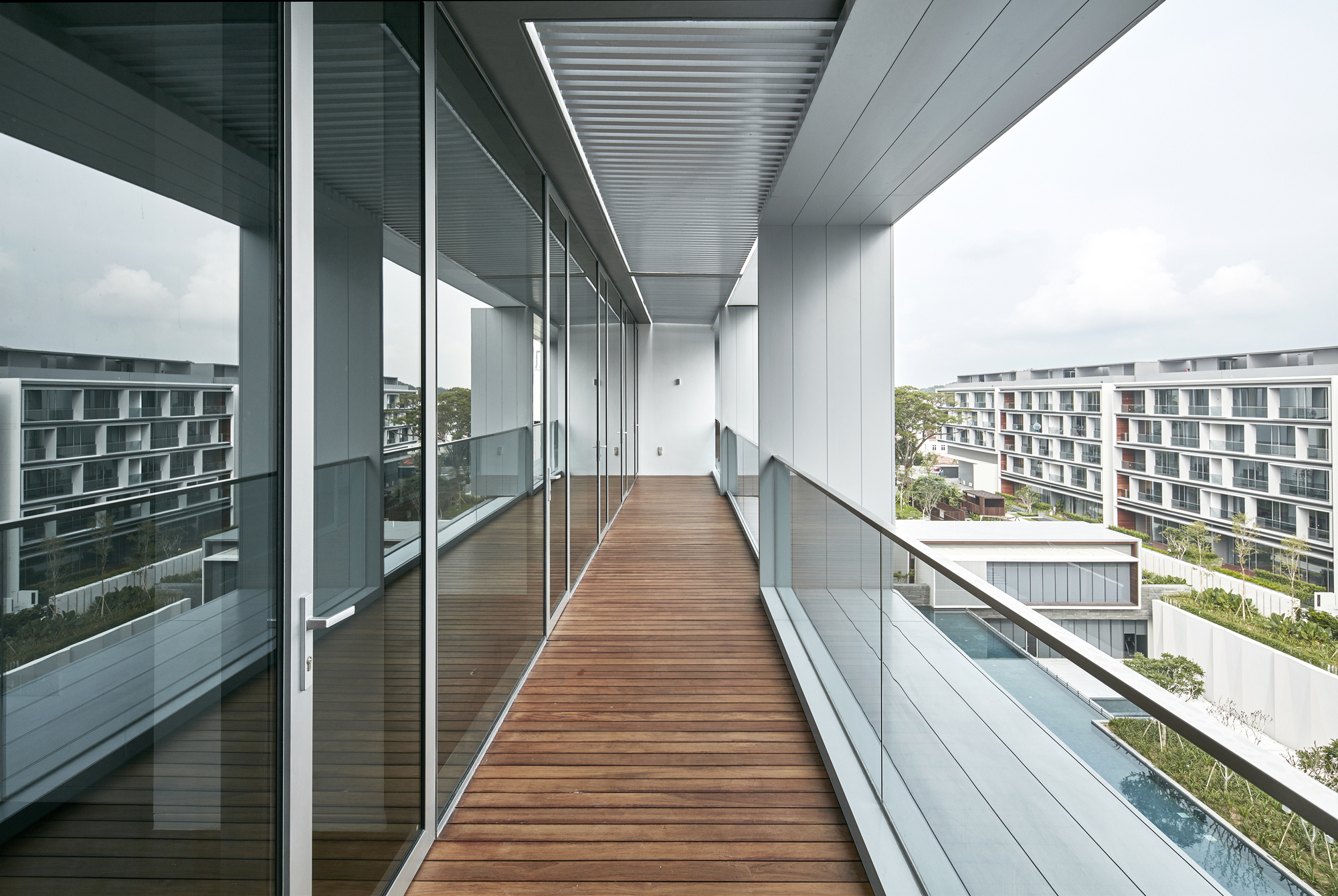 Galería de Seletar Park Residence / SCDA Architects - 11