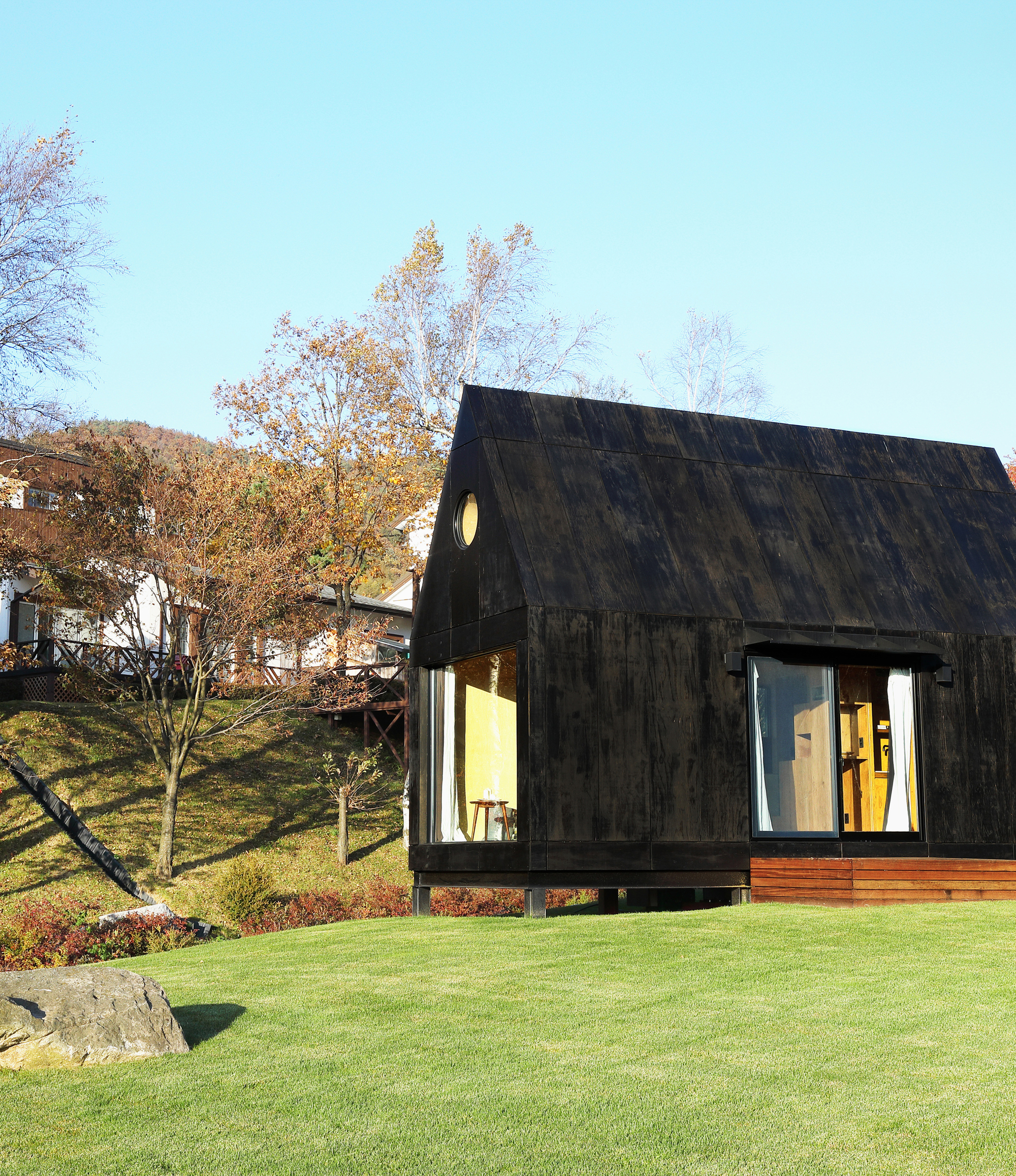 Gallery of Slow Town Tiny House / The Plus Partners + DNC Architects - 4