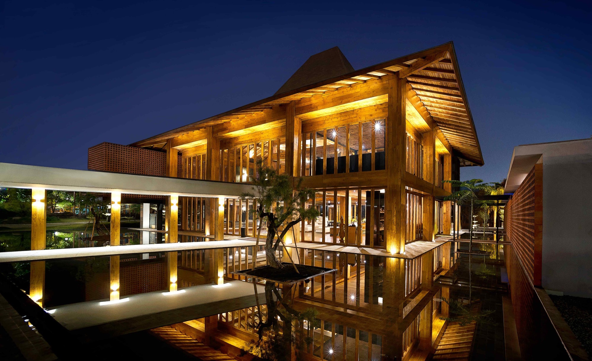 Gallery of Djati Lounge & Djoglo Bungalow / MINT-DS - 6