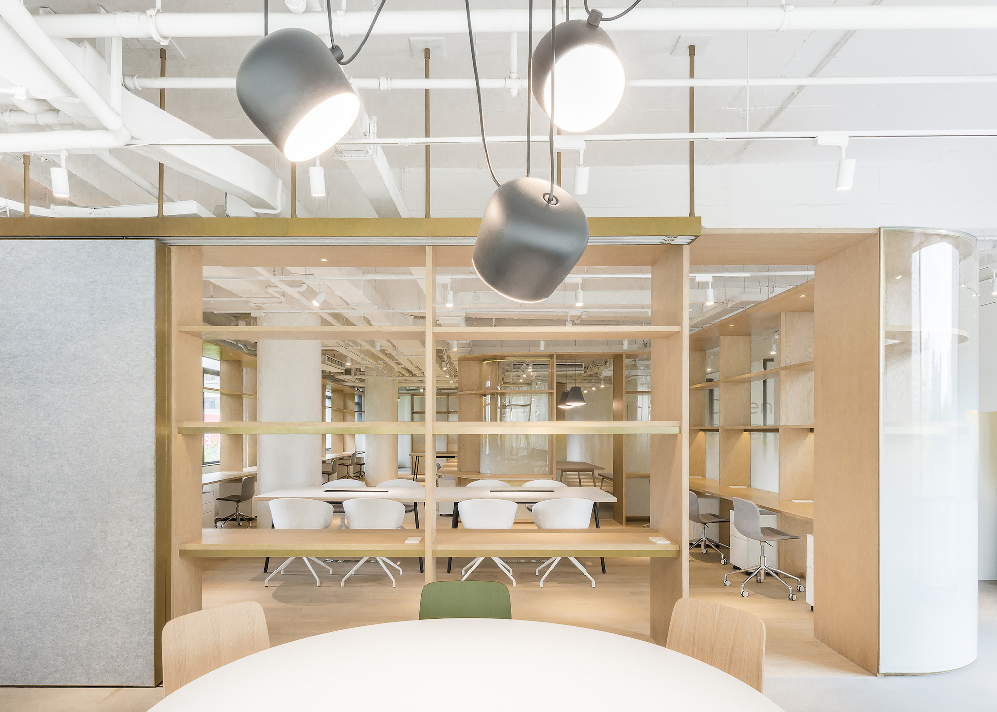 Gallery of NIO Brand Creative Studio Shanghai / Linehouse - 2