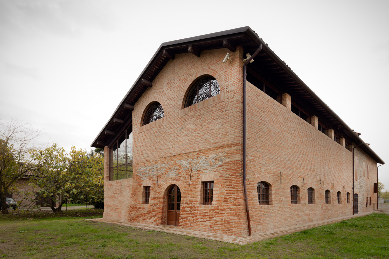 Gallery of Ancient Farm Renovation / studiomas architetti - 7