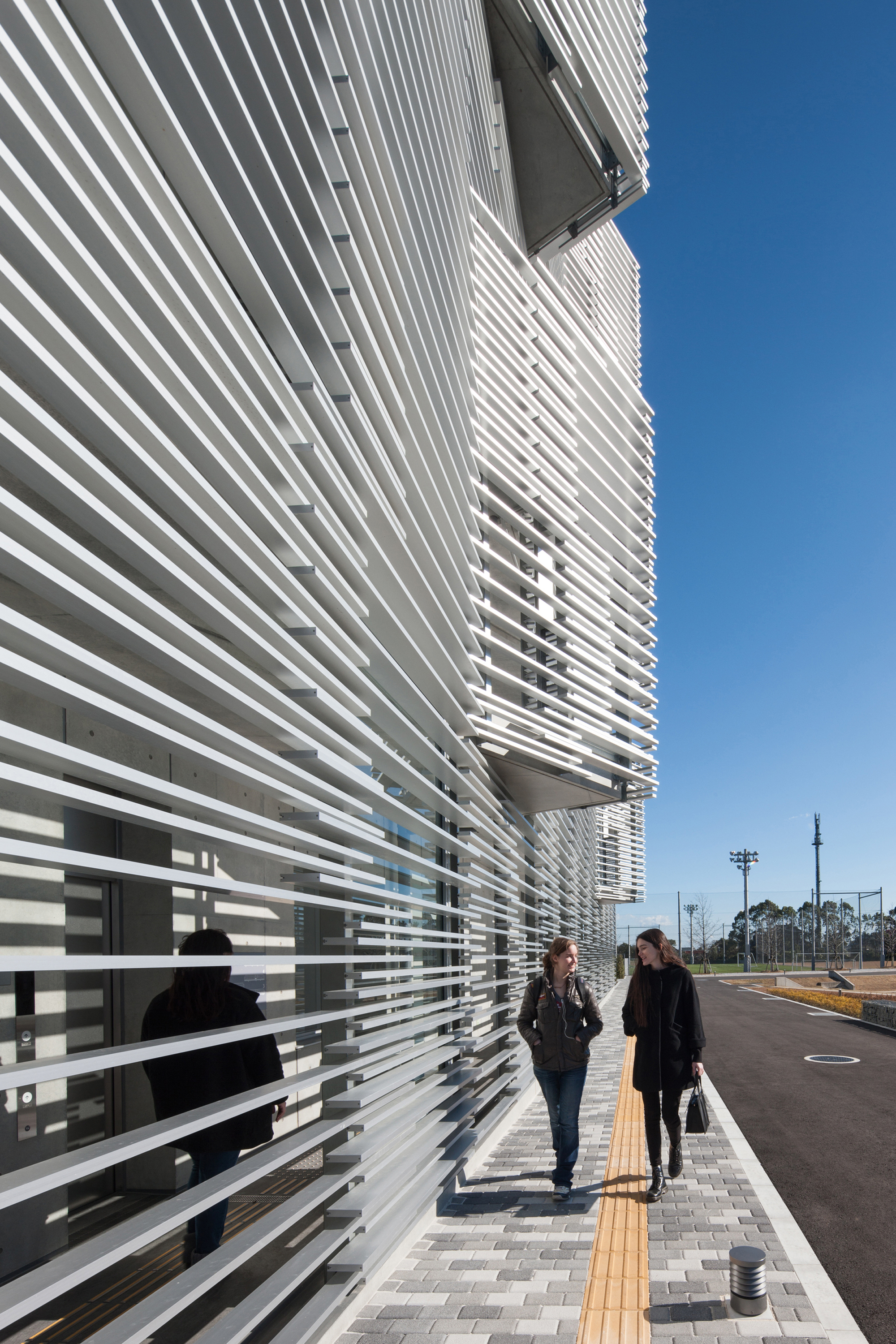 Gallery of iHouse Dormitory / Studio SUMO - 14