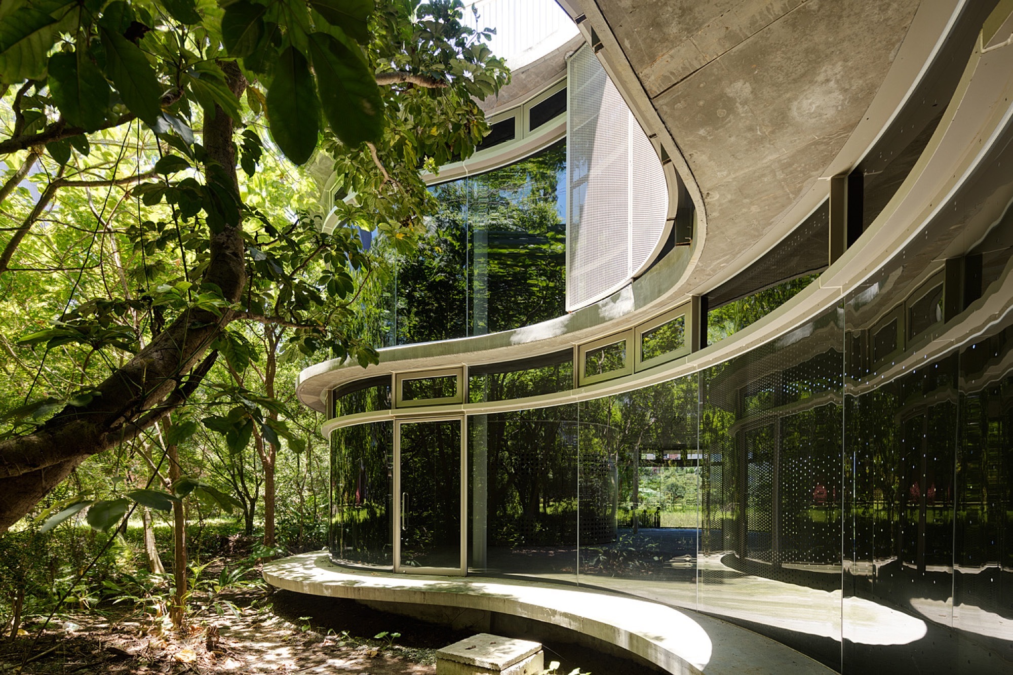 Gallery of SINICA Eco Pavilion / Emerge Architects - 25