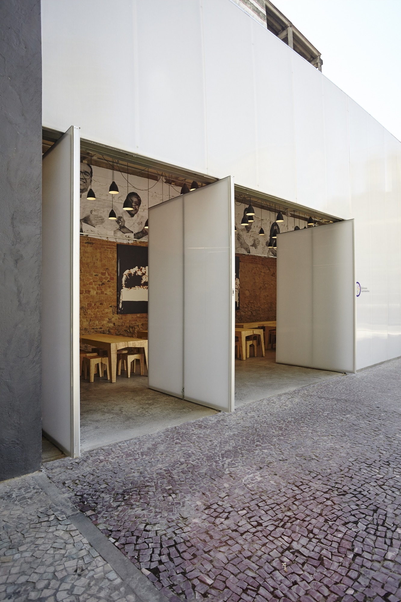 Gallery of Refettorio Gastromotiva / METRO Arquitetos Associados - 3
