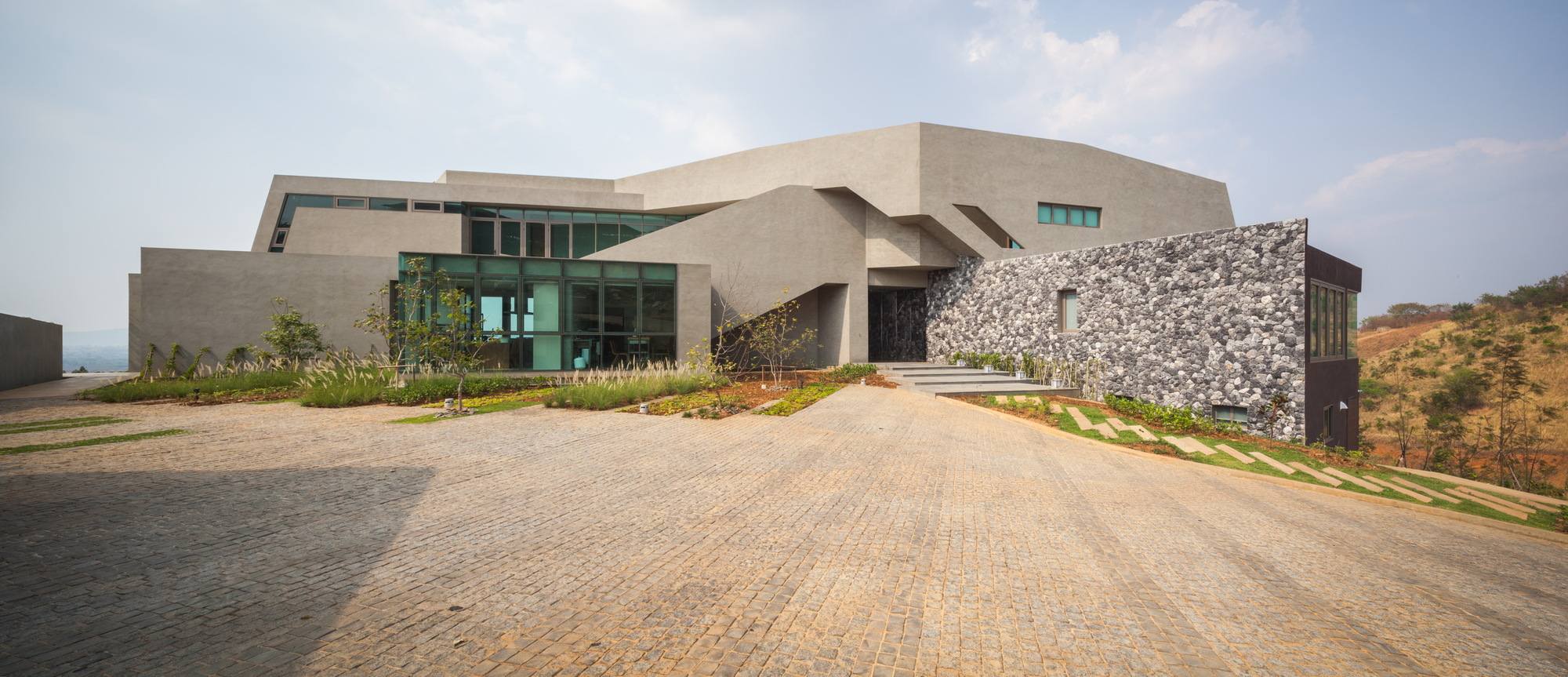 Gallery of Overlapping House / VaSLab Architecture - 7